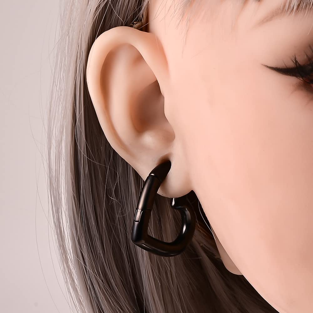 Maxbott 2PCS 5mm 4G Cute Heart Ear Weights Stainless Steel Hypoallergenic Ear Plugs Tunnels Stretcher Piercing Body Jewelry (4G(5mm), Grid Black)