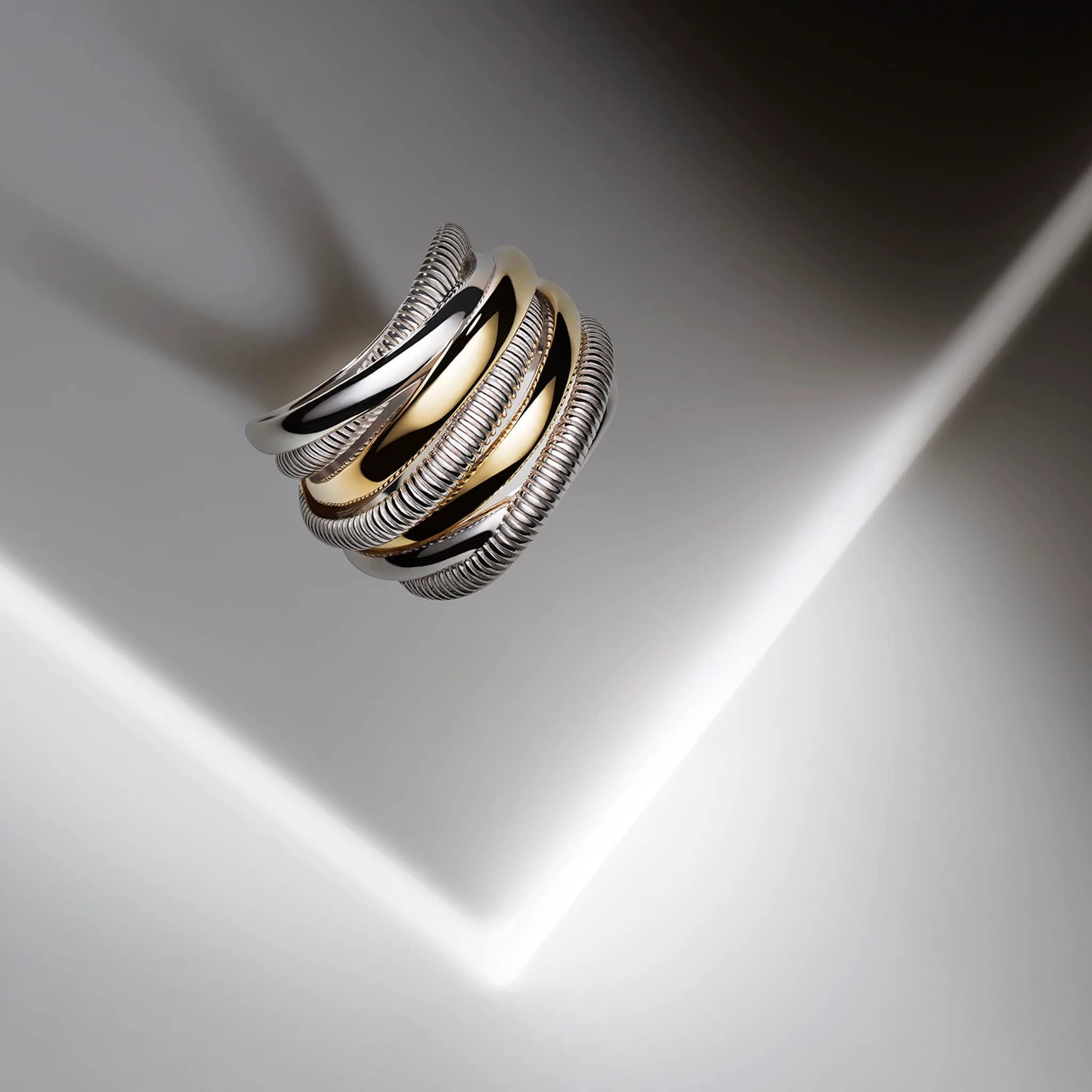 Judith Ripka Eternity Seven Band Highway Ring with 18K Gold 6