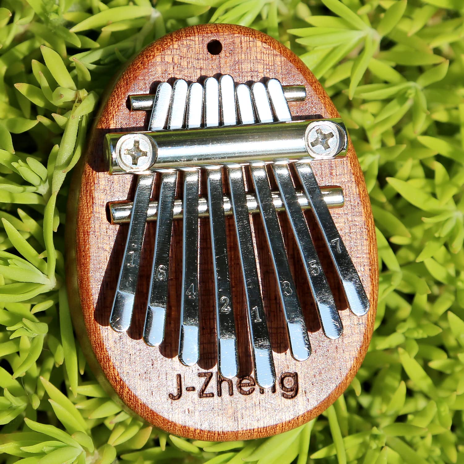 Kalimba 8 Keys, Solid Wood Thumb Piano, Portable Musical Instrument, Gift for Kids Adult Beginners Professional (thumb Piano) (round)