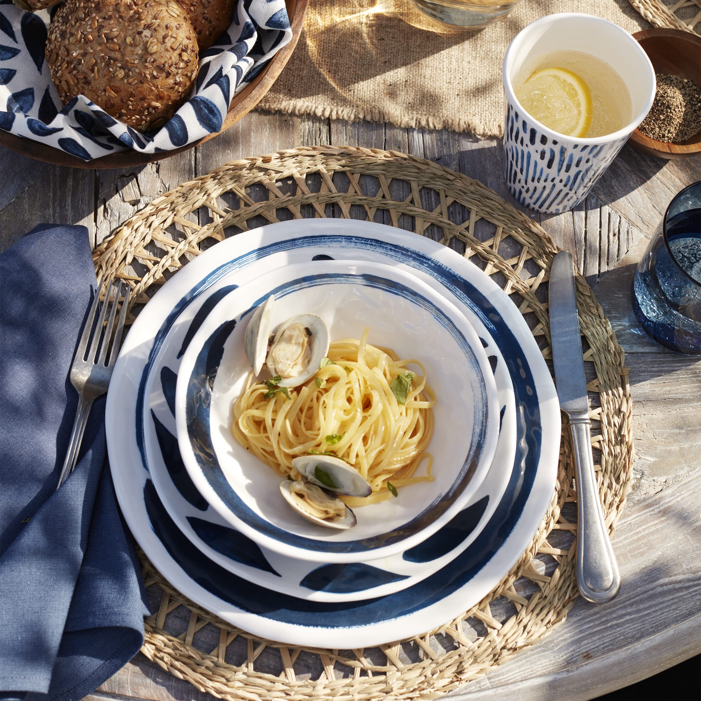 Lenox Blue Bay Melamine 20-Piece Dinnerware Set, 13.35 LB, 0