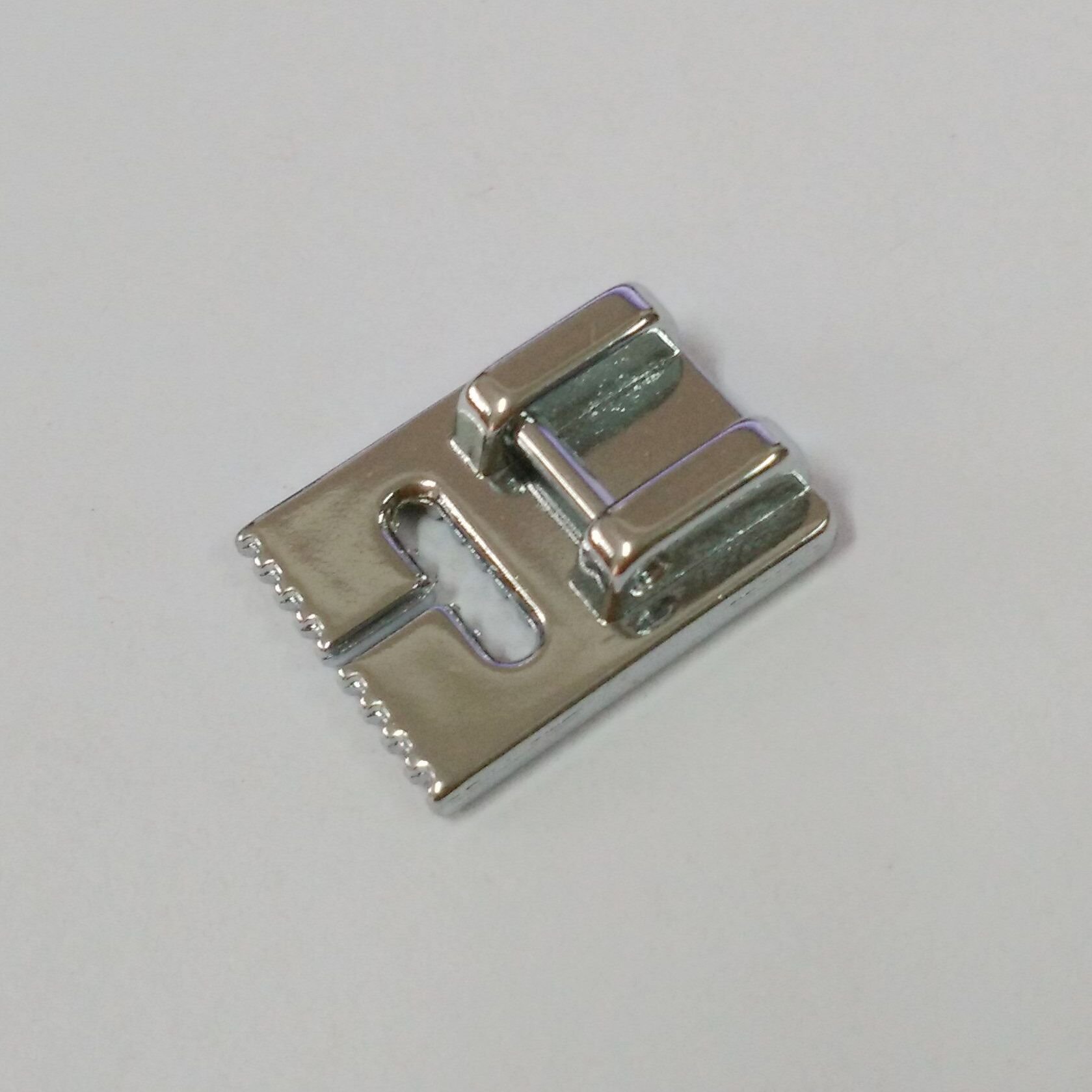 HONEYSEW Snap On 9-Groove Pintuck Foot for Singer Brother Babylock Viking Pfaff Elna