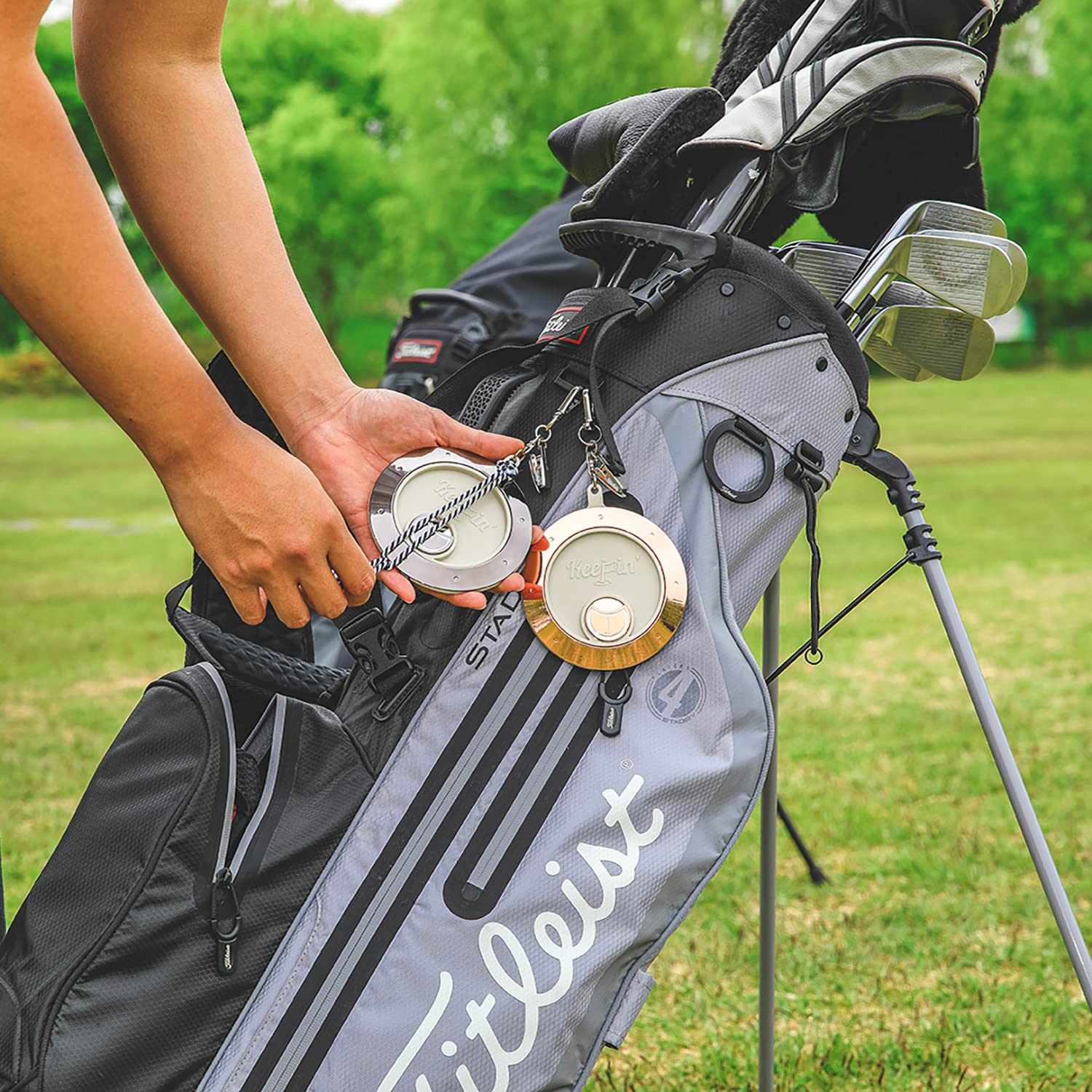KEEPIN' Jr Putting Hole Cup Putter Cover Keeper (Modern Black)