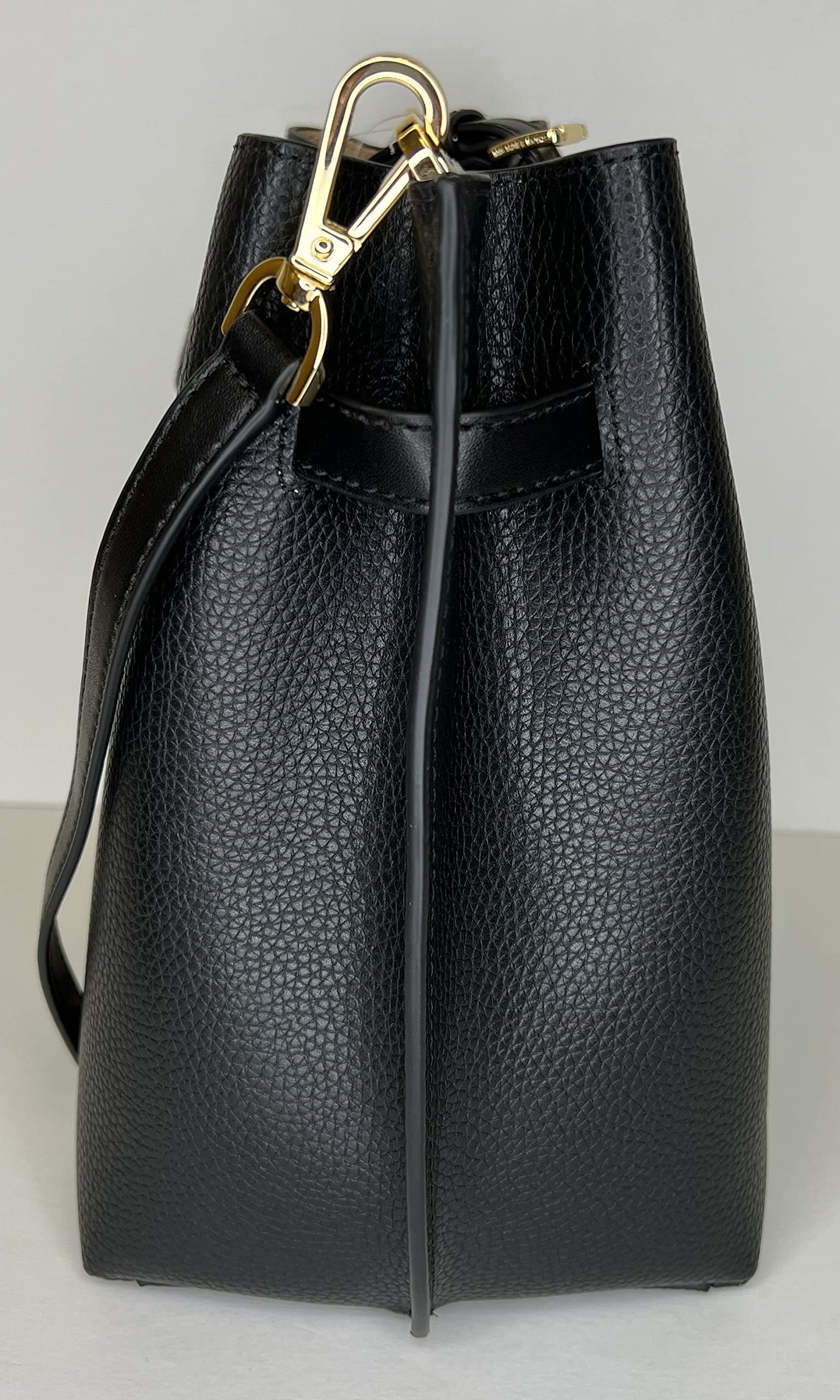 Michael Kors MICHAEL Michael Kors Emilia SM Bucket Bag Messenger Crossbody bundled with SM Zip Card Case Purse Hook (Black)