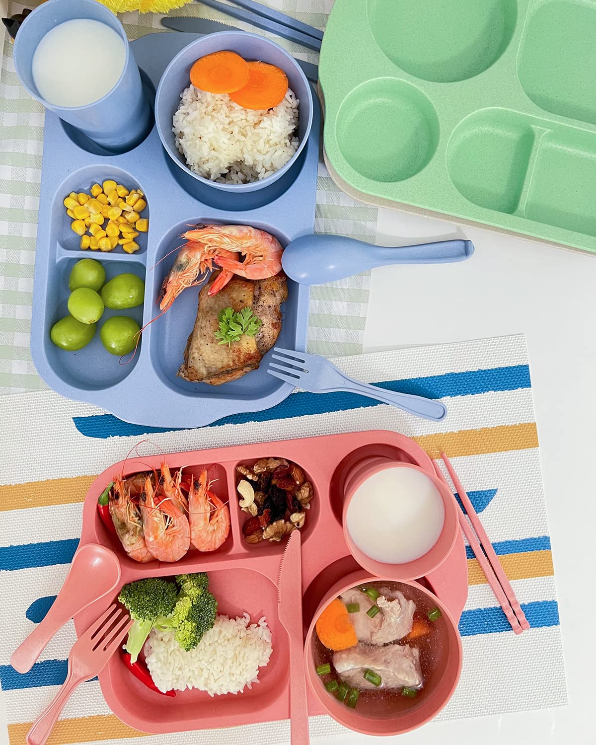 KITLAB Unbreakable Divided Plates, 4 Pack Wheat Straw Tray, Large Fast Food Tray for Toddlers Adults Kids Children, Lightweight Plates, Dishwasher and Microwave Safe