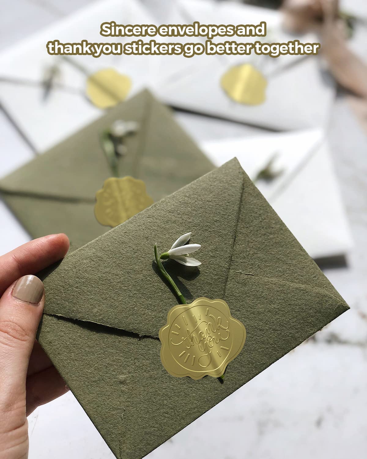MUNBYN 500 Pcs Gold Thank You Stickers, 1.5" Envelope Foil Seal Embossed Stickers for Wedding Invitations, Gift Wrapping, Baby Shower, Small Business, Self-Adhesive