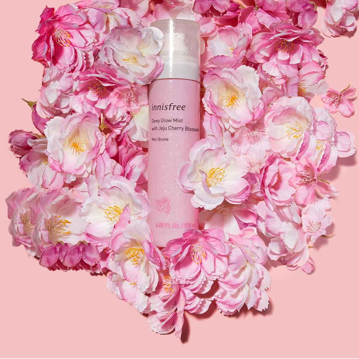 innisfree Cherry Blossom Dewy Glow Mist Hydrating Face Spray