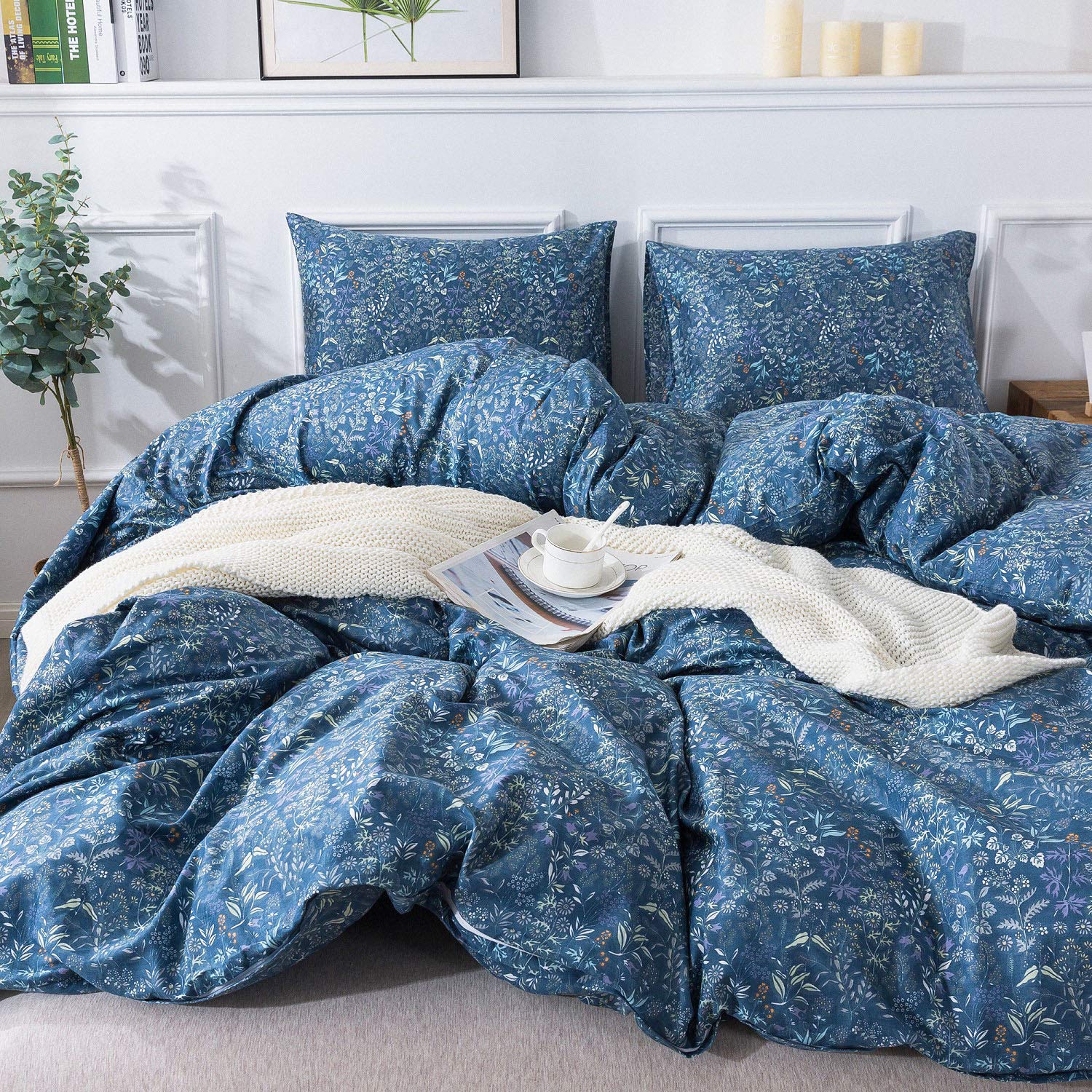 HoneiLife Duvet Cover Set - 100% Cotton Herbs Pattern Comforter , Soft and Breathable Bedding Set with Zipper Closure & Corner Ties, 3pcs(1Duvet Cover+2 Pillow Case)-Blueblack, King