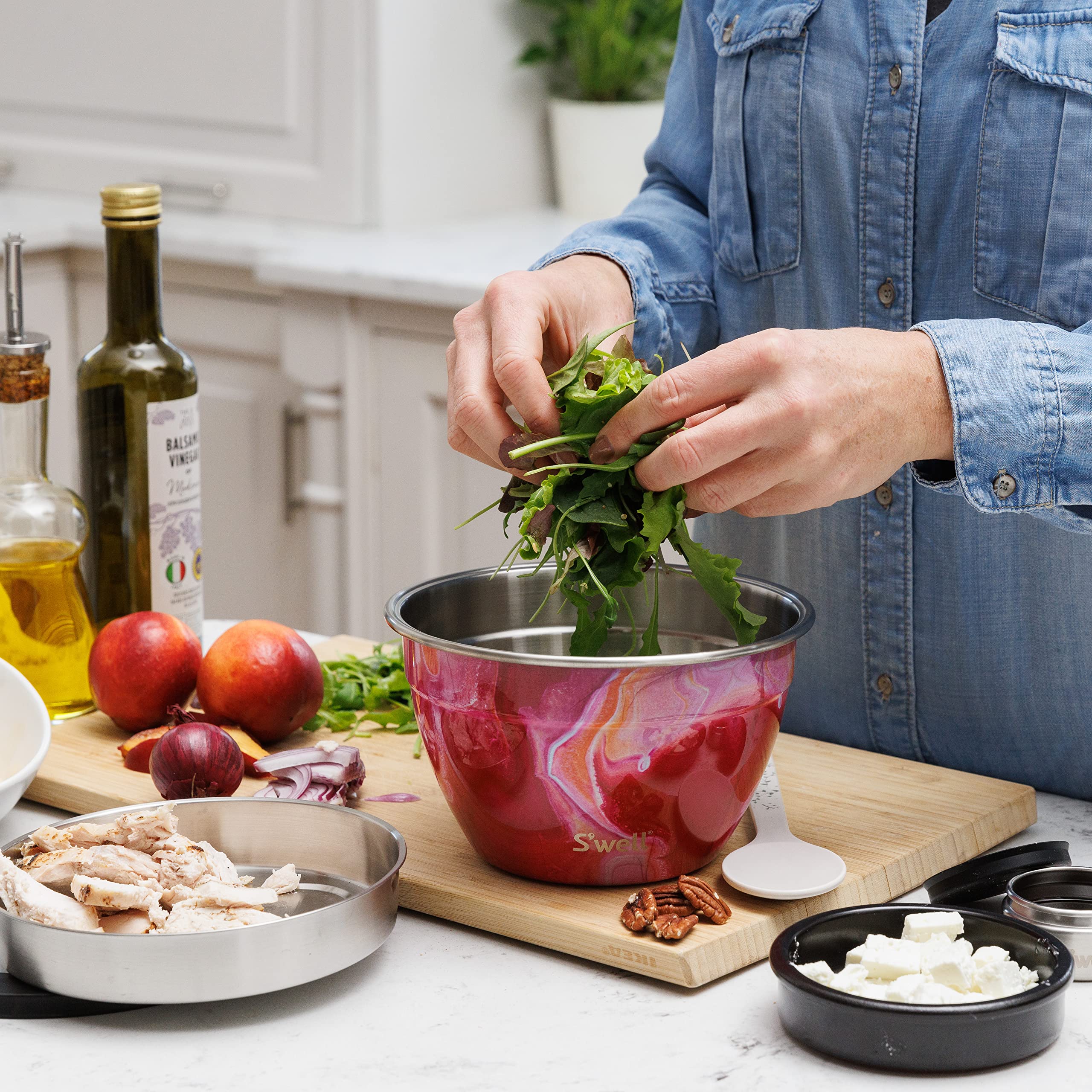 lifetime brands europe limited S'well Salad Bowl Kit, Rose Agate, 1.9L - Salad Lunch Box with Condiment Container and Removable Tray - Leak-Proof and Dishwasher Safe