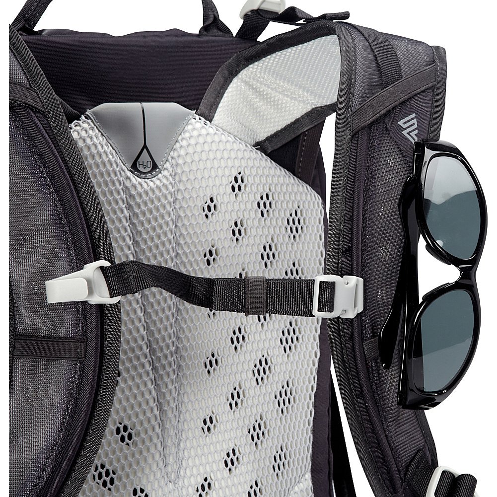 Gregory Mountain Products Miwok 24 Liter Men's Daypack, Reflex Blue