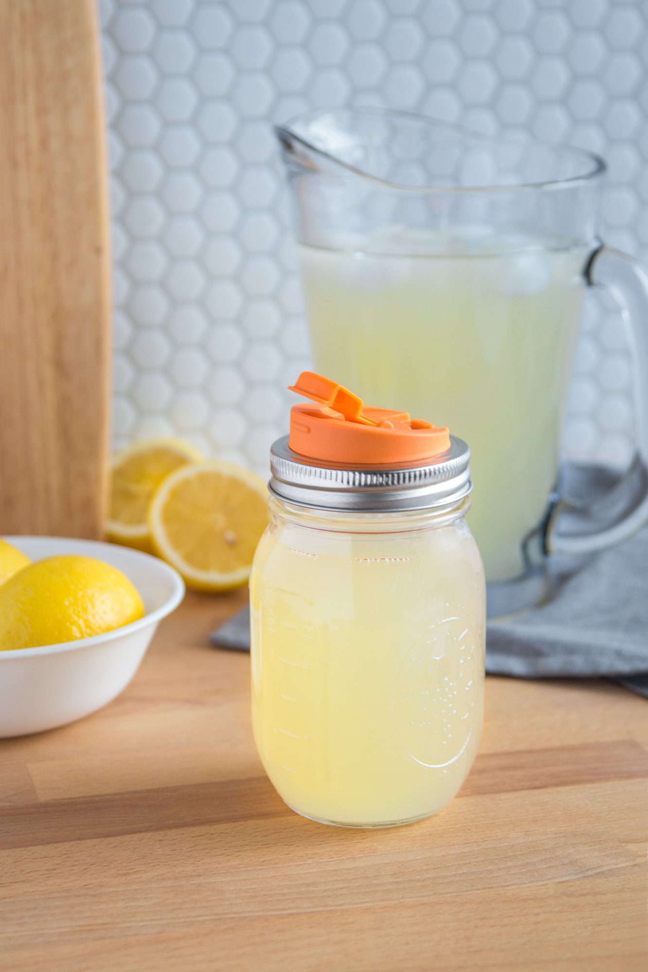 Jarware Drink, Orange Lid for Regular-Mouth Mason Jars