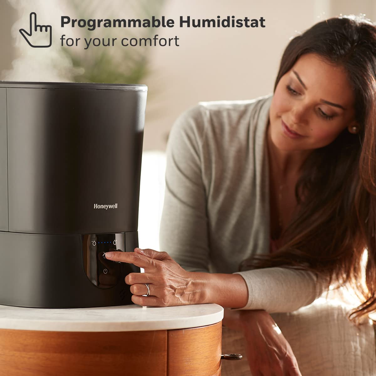 Honeywell Easy-to-Care Filter Free Warm Mist Humidifier, Medium Rooms, 1.5 Gallon Tank β Humidistat for Bedroom, Home or Office Black