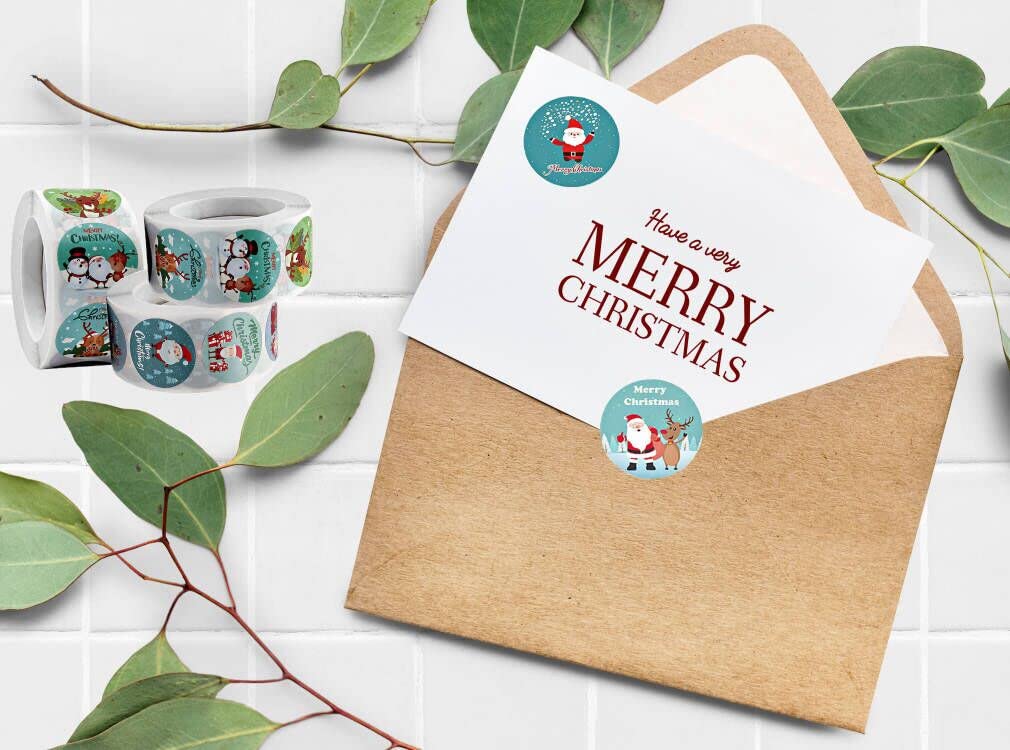 MTYTOT 1000 Pieces Christmas Sticker for Envelope, 1" Round Merry Christmas Sticker, 8 Designs Christmas Decoration Envelope Seal Sticker Card Gift Envelope Box(2 Roll 16 Designs 1inch)