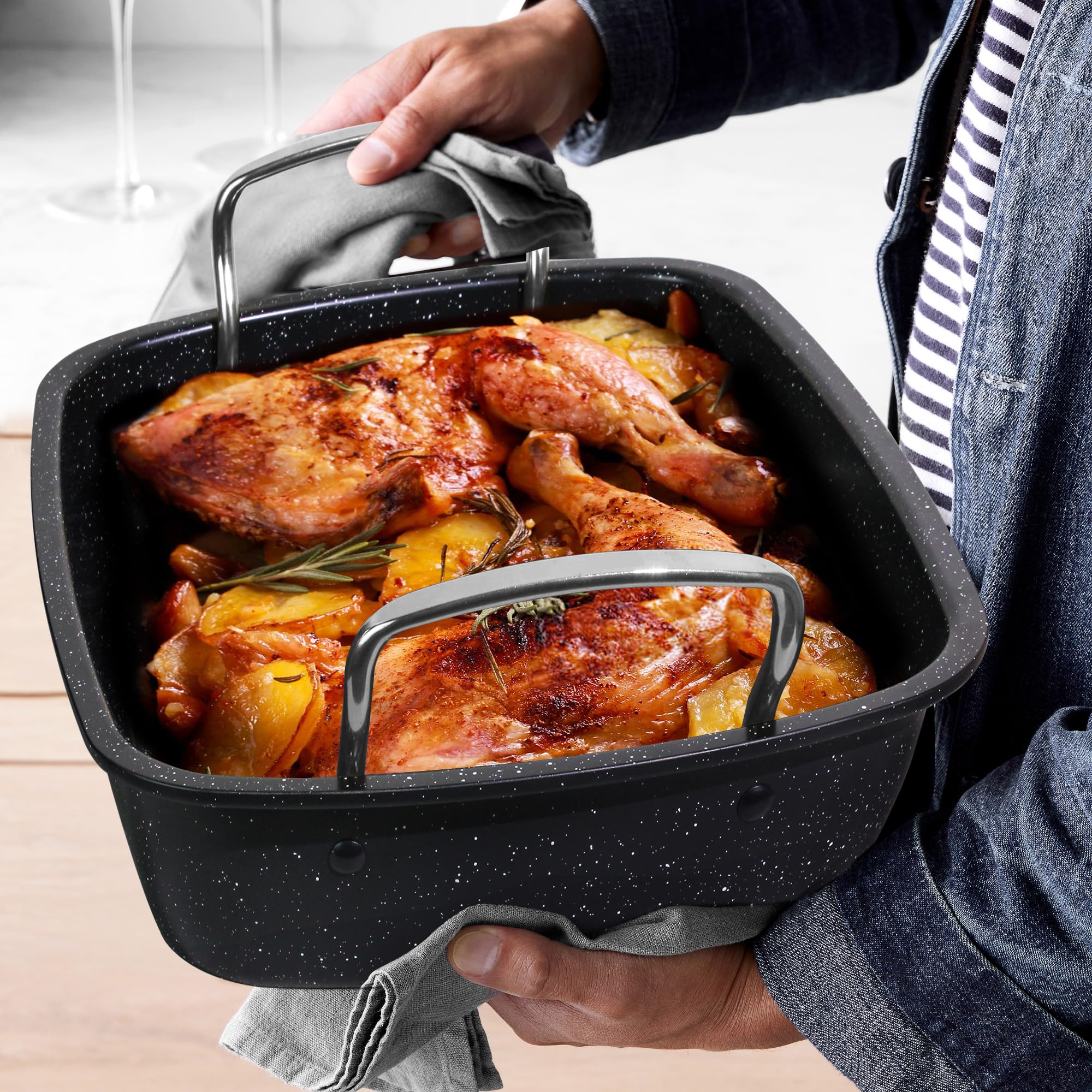 RavisingRidge Roasting Pan with Rack, 17 x 13 Inch Nonstick Turkey Roaster with Steel Handles β Ideal for Ovens, Lasagna, Meat & Vegetables, Perfect for Thanksgiving & Christmas (Black)
