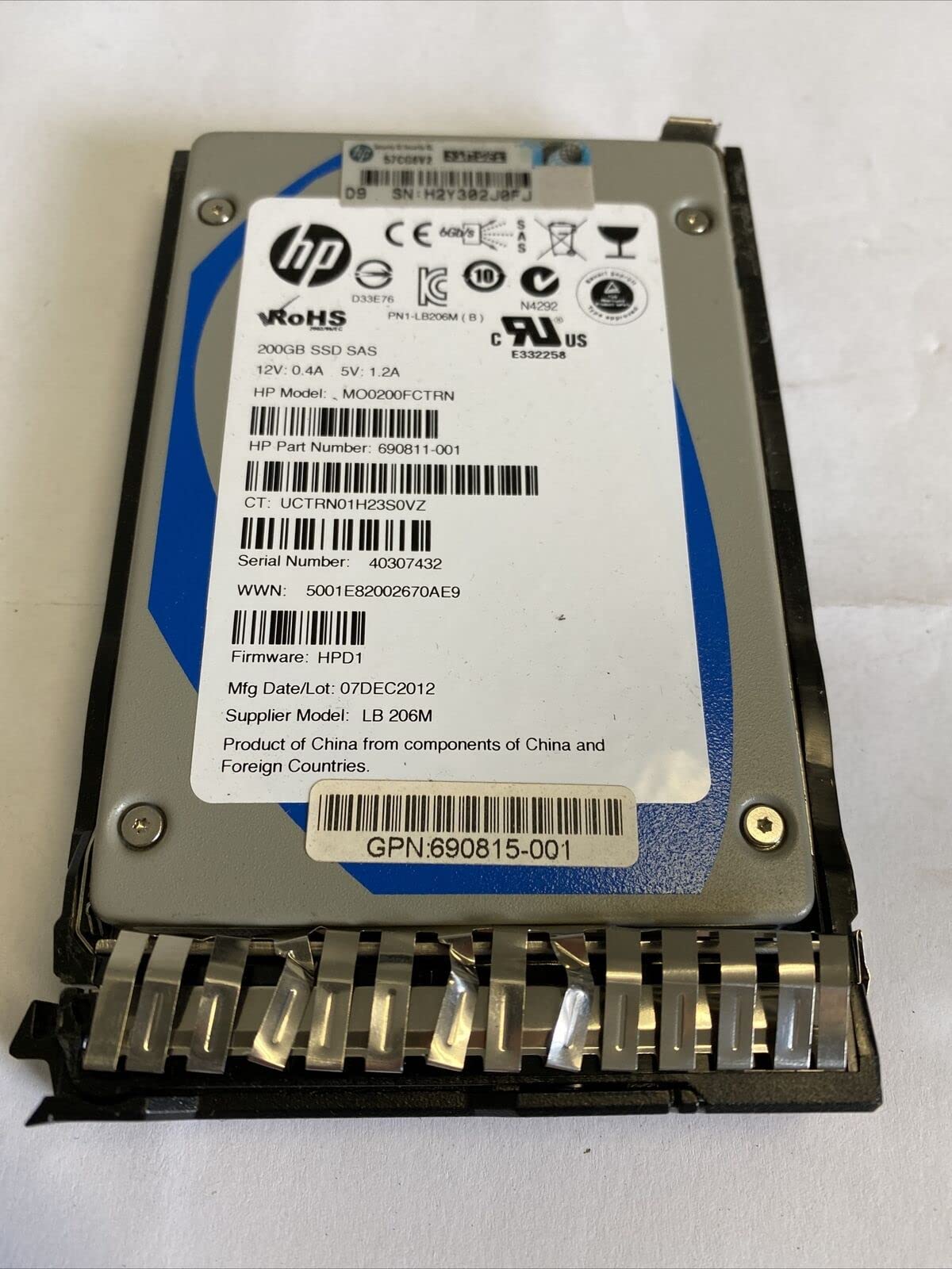 Hpe 690811-001 LB206M 200GB 6G SSD SC SFF SAS Hard Drive