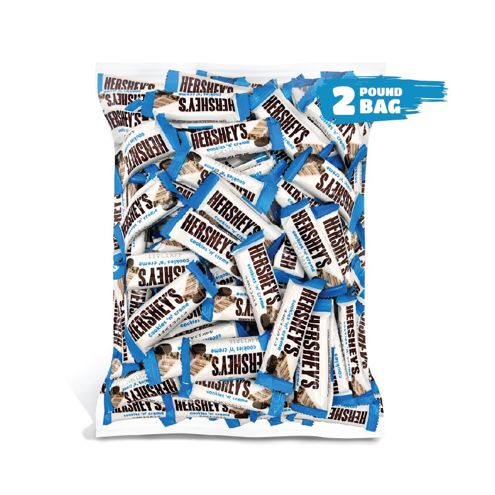 HERSHEY'S COOKIES 'N' CREME Bars, Snack Size Candy, Bulk Pack 2 Pounds (About 70 Count)