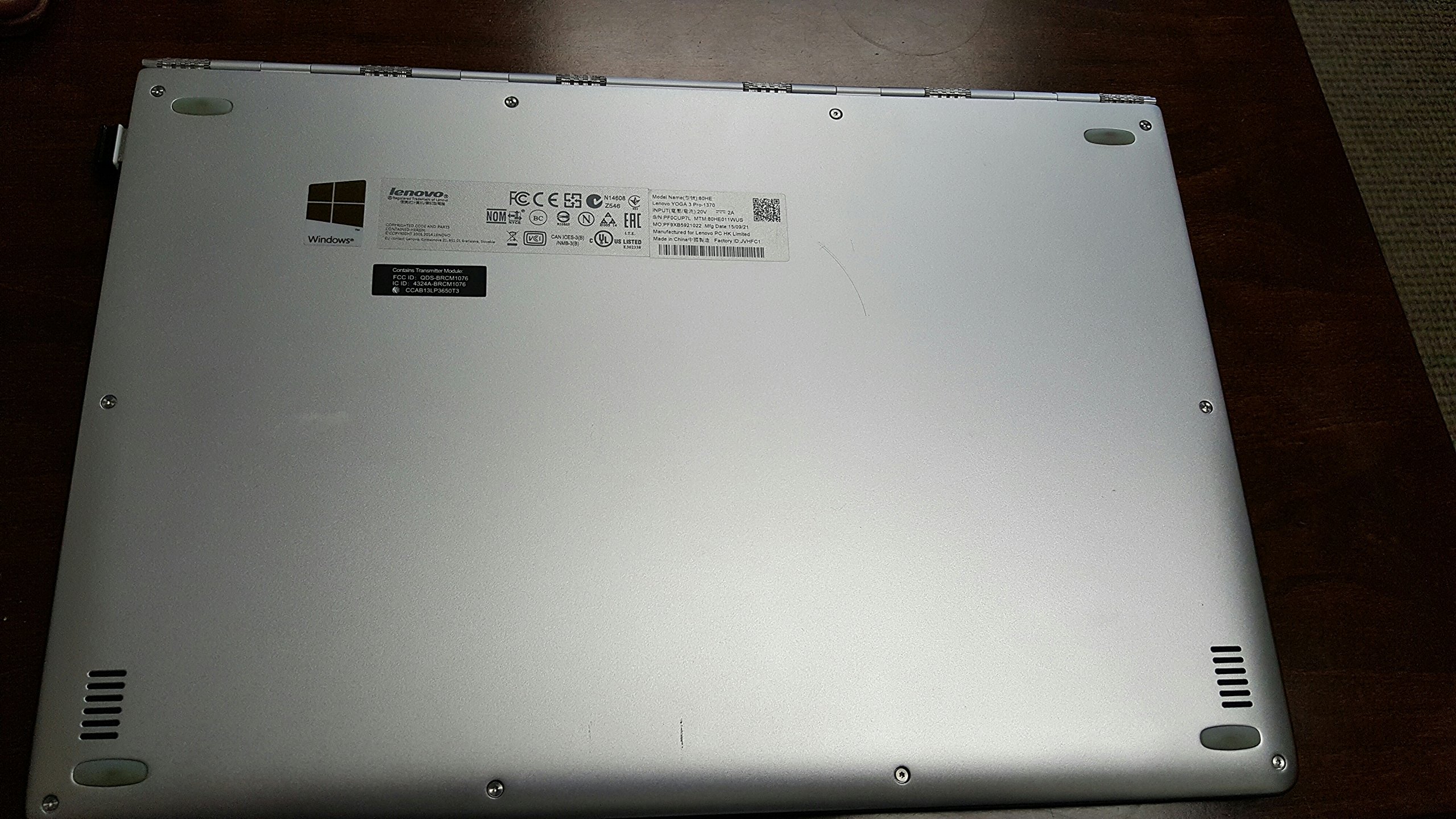 Lenovo Yoga 3 Pro - 13.3" QHD Convertible Ultrabook PC - Intel Core M-5Y71, 8GB RAM, 256GB SSD, Windows 8.1 - Silver