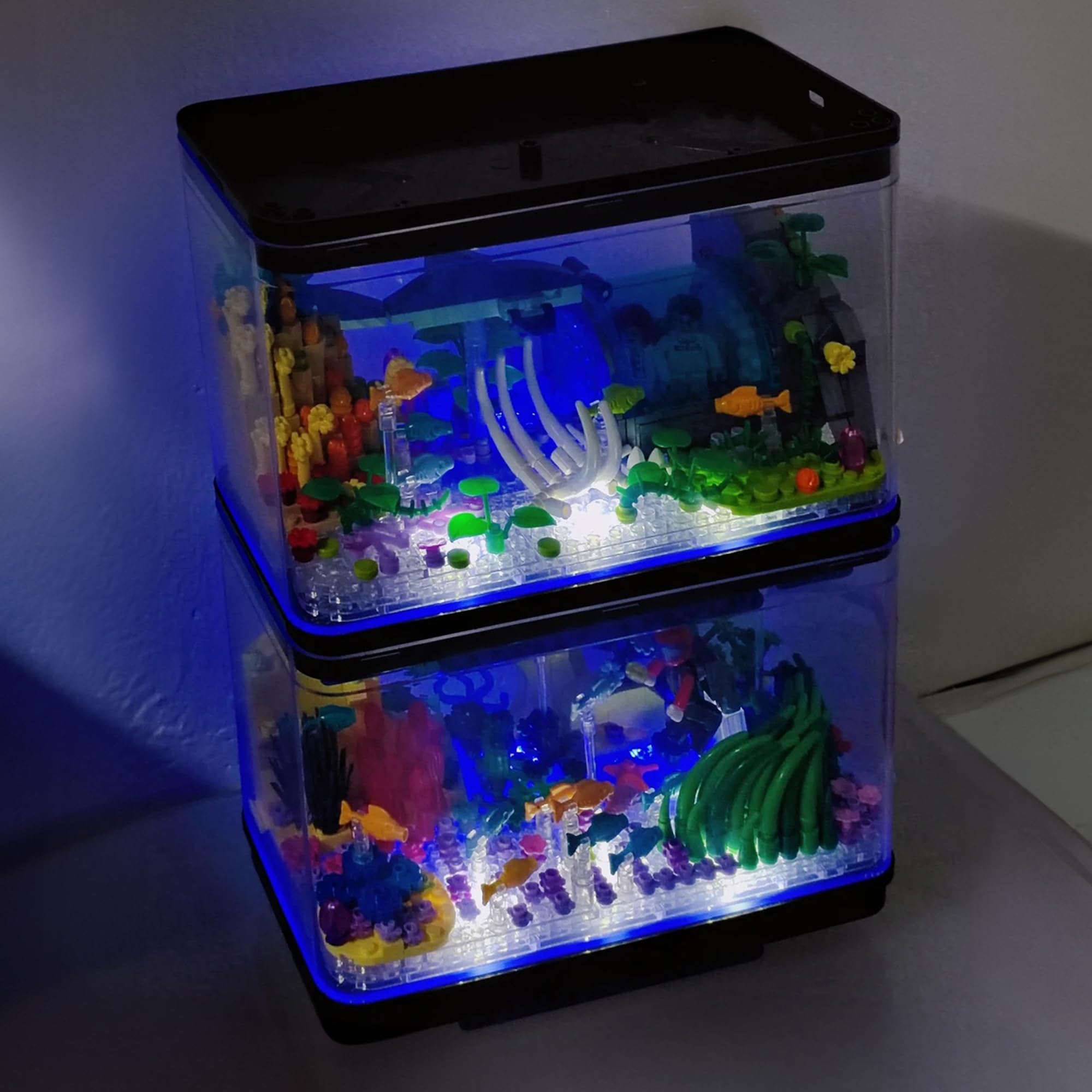 MACTANO Fish Tank Building Set Mini Ocean Animal Aquarium Building Block Kit Toy for Kids Adults-559PCS
