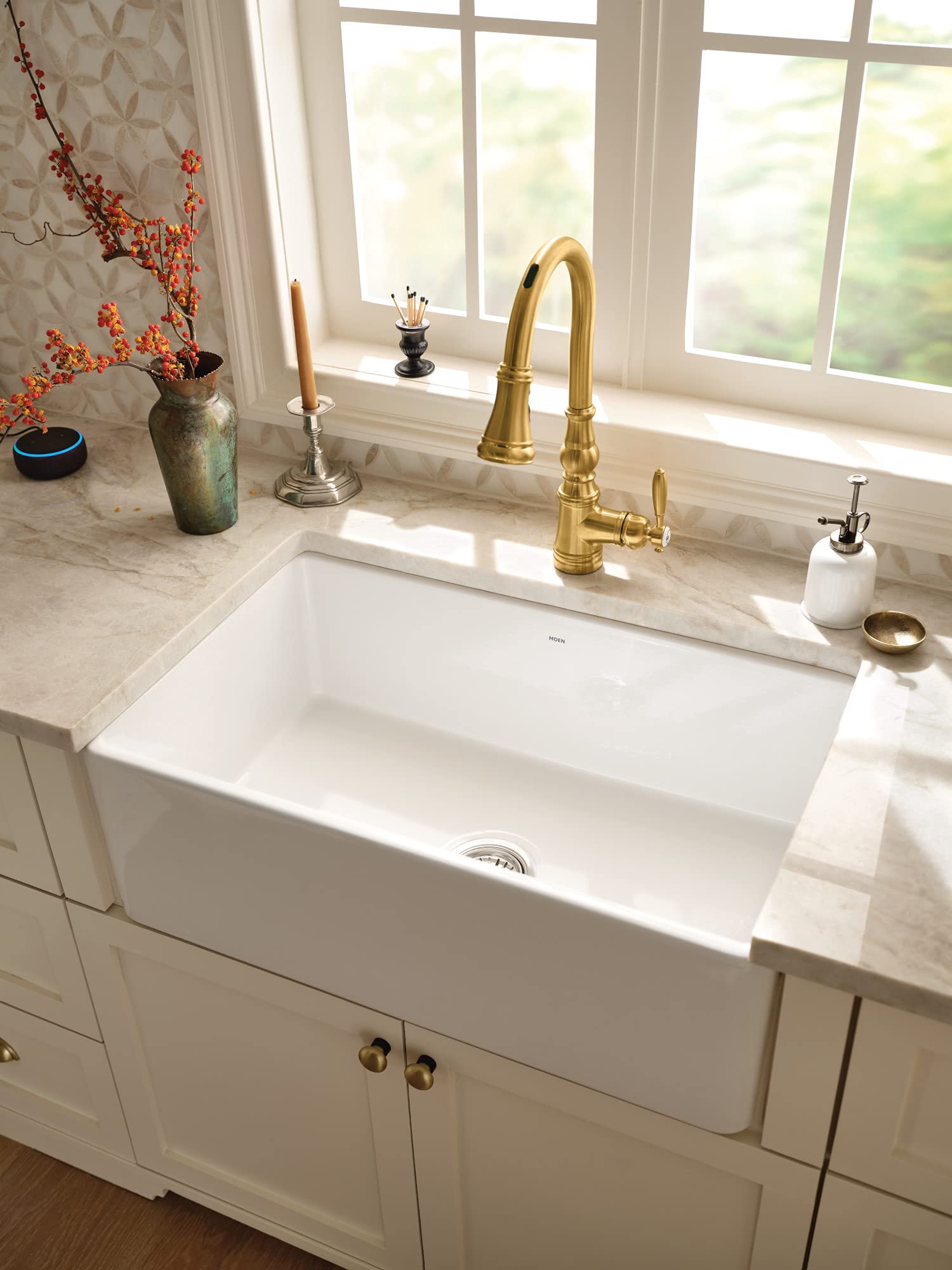 Moen FC301810 Apron-Front Fireclay Single Bowl Undermount Kitchen Sink, 30", 30 x 10 x 8.5, White