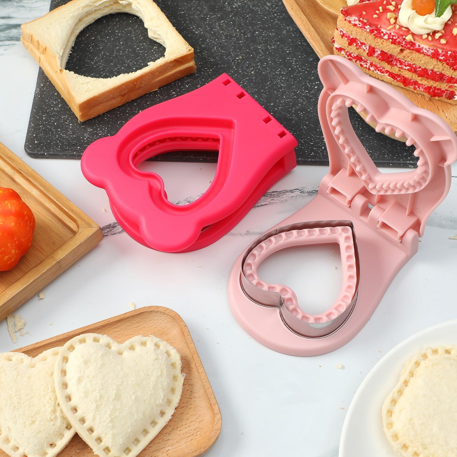 Junejour Round Shaped Sandwich Cutter 4 inch Uncrustables Sandwich Maker, Sandwich Cutter and Sealer for Kids Lunch & Breakfast, Easy to Use DIY Bread Sandwich Maker (Nordic Blue)