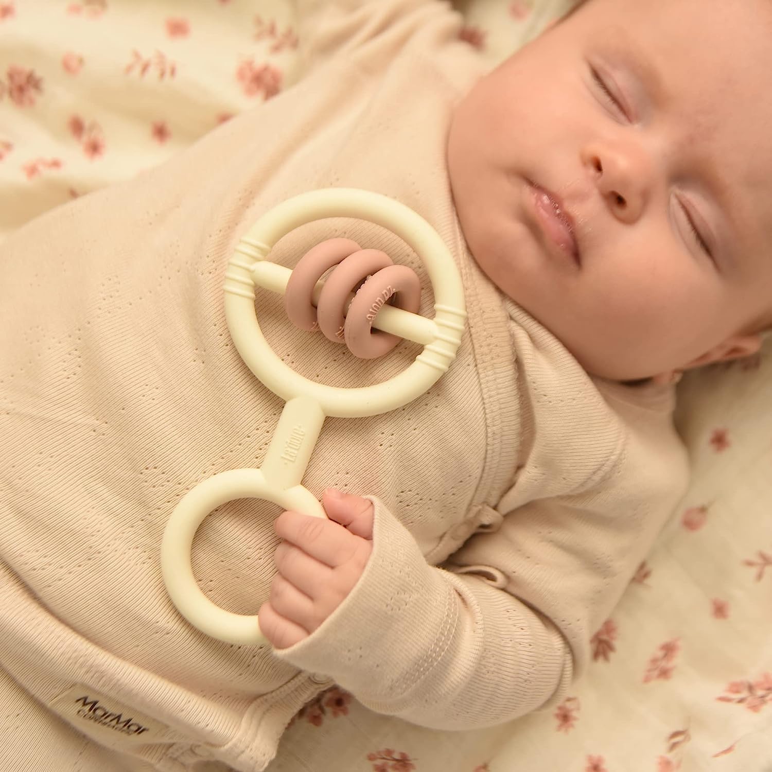 La'dore Baby Teething Toys Premium Baby Double Teether Soft Food-Grade Silicone Teethers for Babies -Shaped Easy to Clean Teething Ring Soother for Infants (Vanilla)