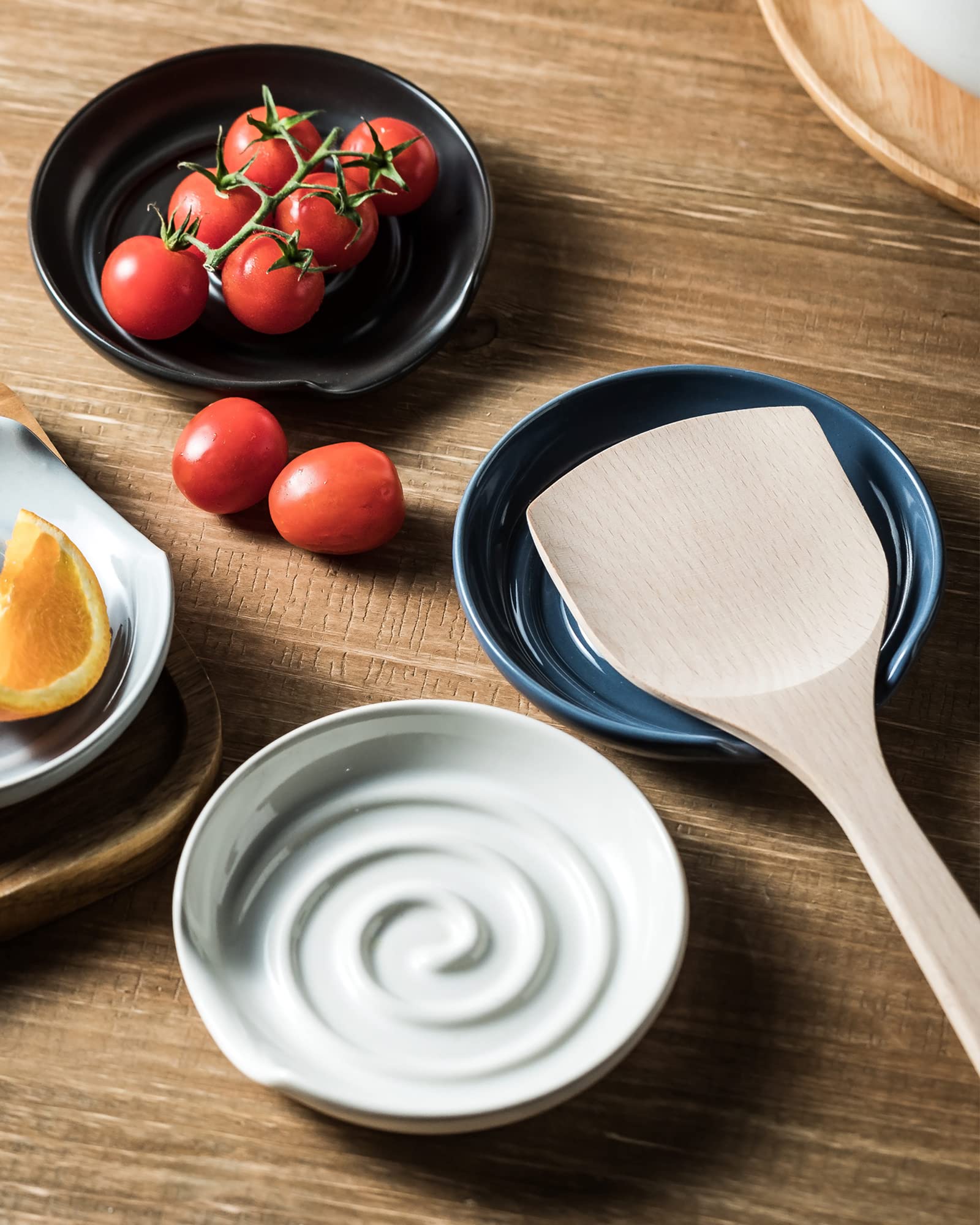LYEOBOH Spoon Rest for Stove Top, 5 Inch Ceramic Spoon Rest, Spoon Holder for Kitchen Counter, Coffee Spoon Rest Utensil Rest for Spatulas, Spoons, Tongs, Ladles, Kitchen Decor, Cream White