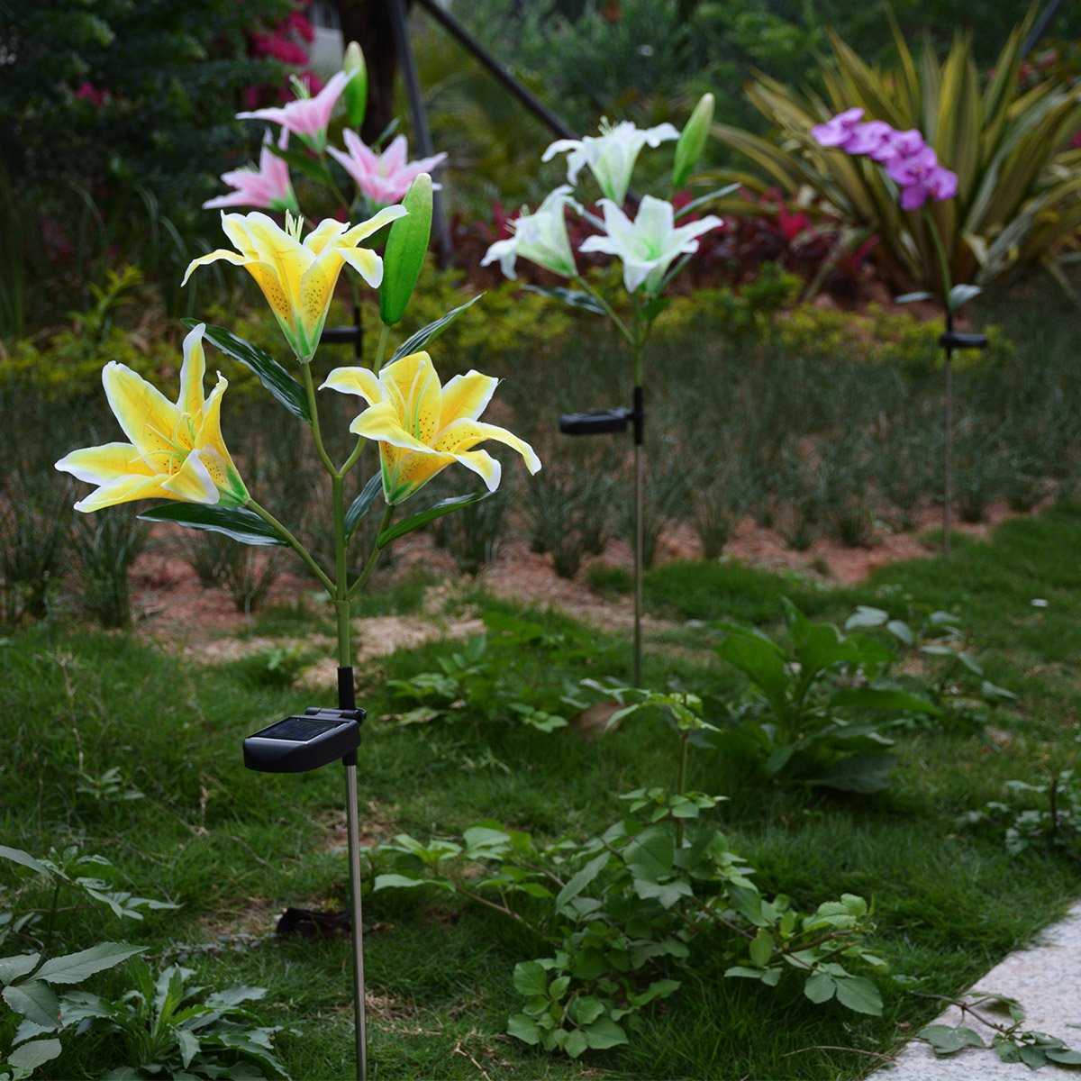 Homeleo Solar Garden Lily Stake Lights, Patio In-ground Lights for Pathway Back Yard Frontyard Gardening Decoration, Yellow Flower
