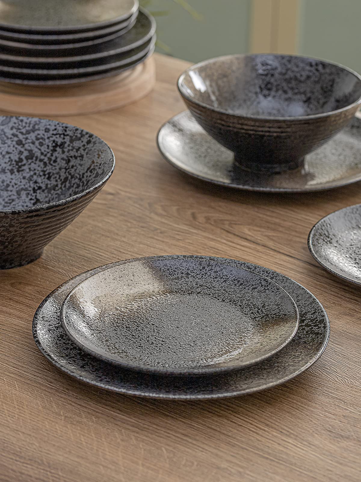 Kanwone Ceramic Dessert Salad Plates - Set of 6, 8 Inch, Kitchen Round Plates for Dessert, Salad, Snacks, Appetizers, Steak, Microwave, Oven and Dishwasher Safe, Black Glazed