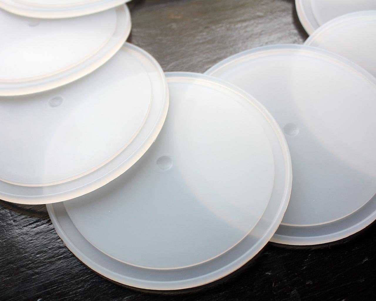 Leak Proof Platinum Silicone Sealing Lid Inserts/Liners for Mason Jars (10 Pack, Wide Mouth)