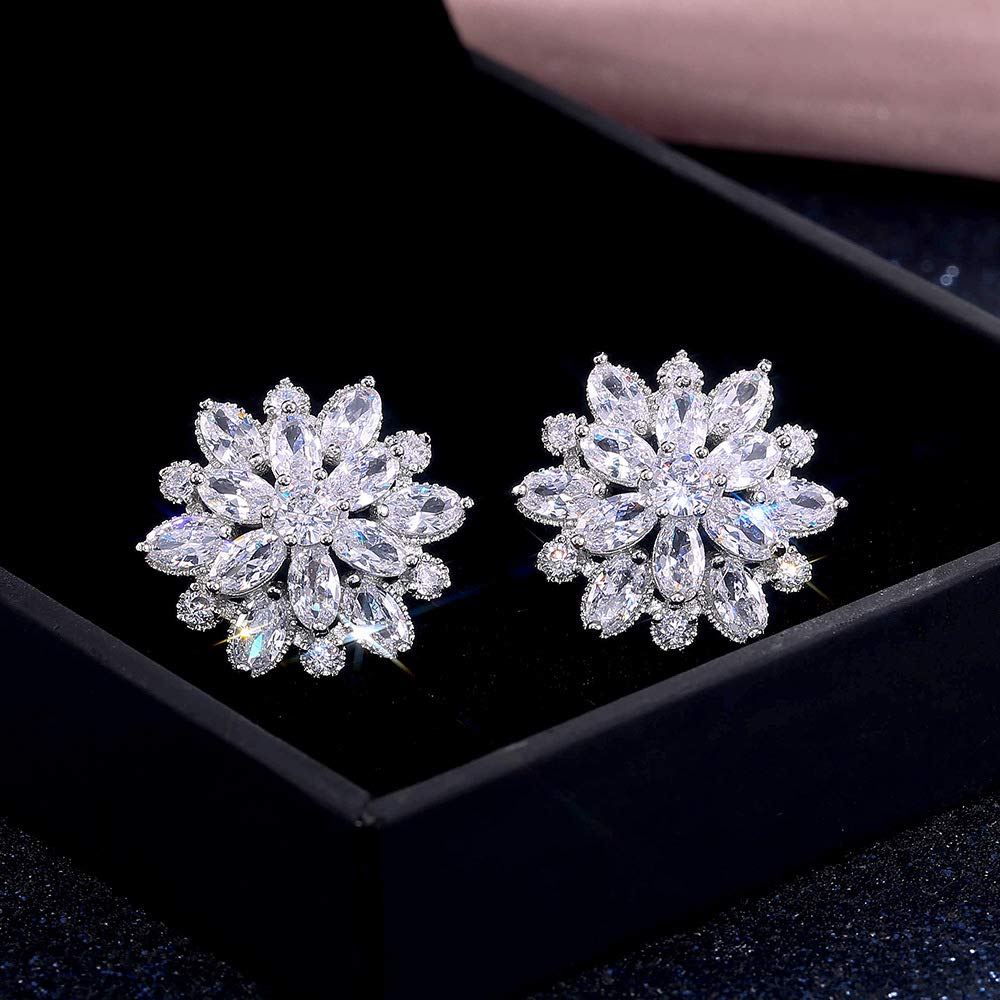 Luxury Full Diamond Sun Flower Earrings, 925 Zircon Wedding Party Bridal Earrings, Highlight The Temperament Earrings for Party, Christmas Decorations Gift for Womens (White)