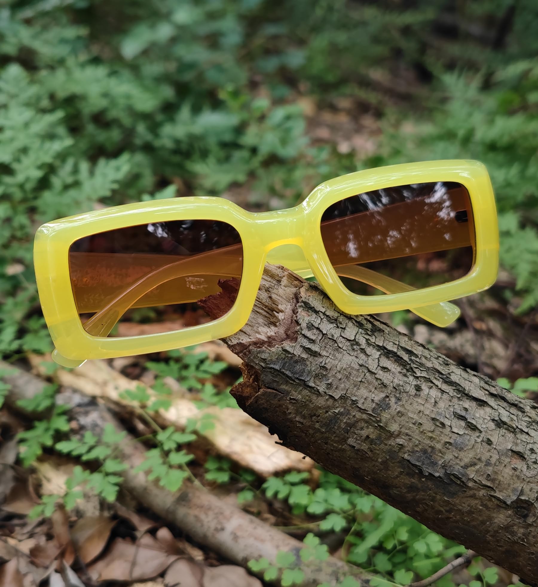 Mriendao Yellow Sunglasses for Women Men, Retro 90s Rectangle Sun Glasses Shades, Fashion Yellow Accessories