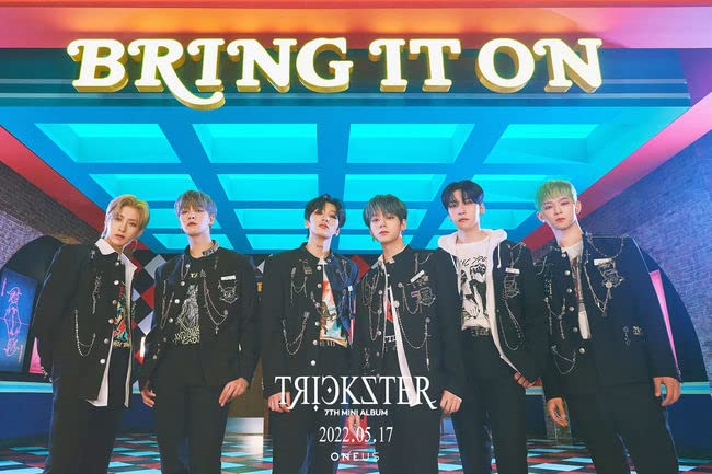 ONEUS Trickster 7th Mini Album Digipack Version SH Cover CD+1p Poster+16p Booklet+1ea Sticker+1p PhotoCard+Tracking Sealed