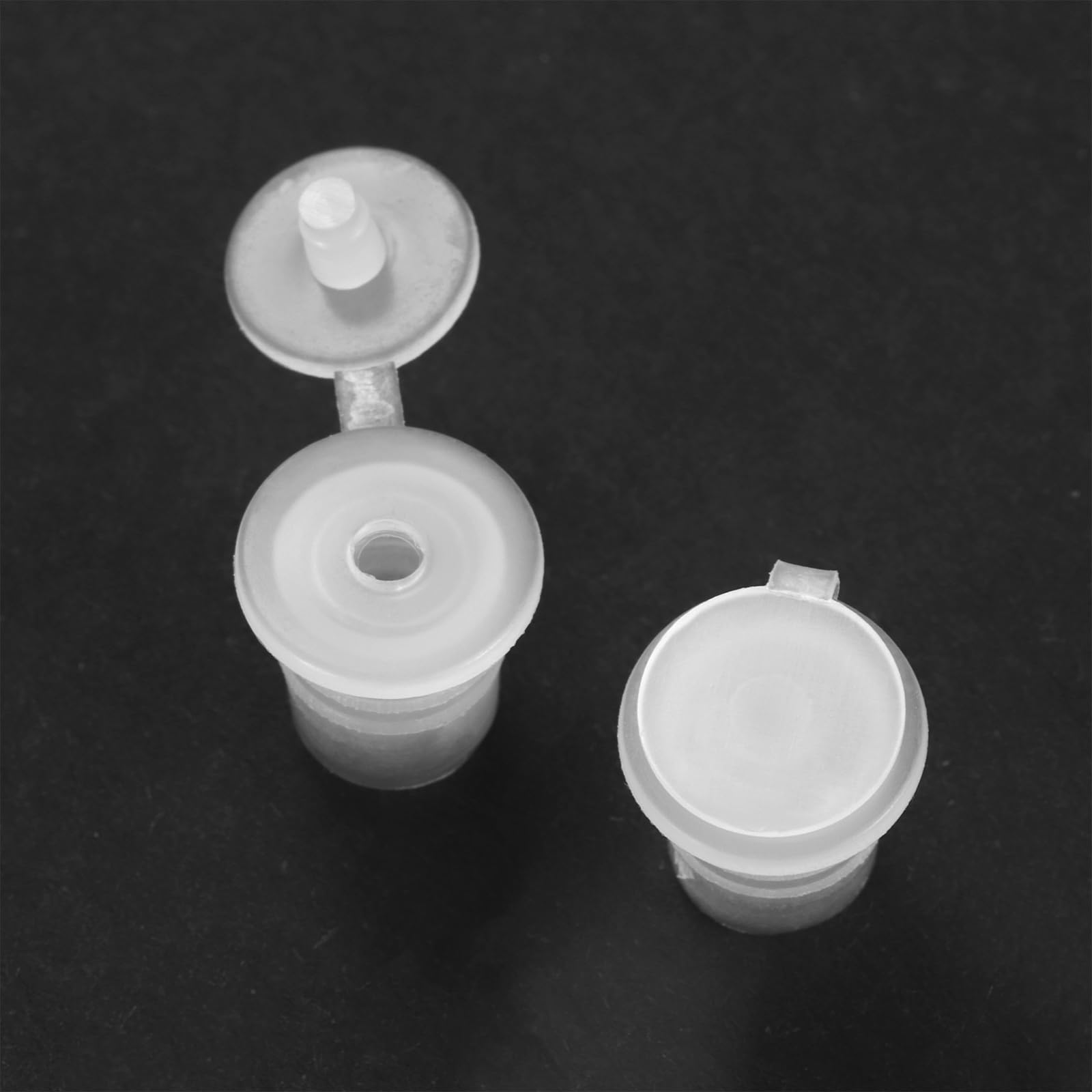 PATIKIL 1ml Essential Oil Bottles, 50 Pack Clear Glass Bottles with Orifice Reducer Sample Vial Octagon Screw Cap Storage Vials Container, Black