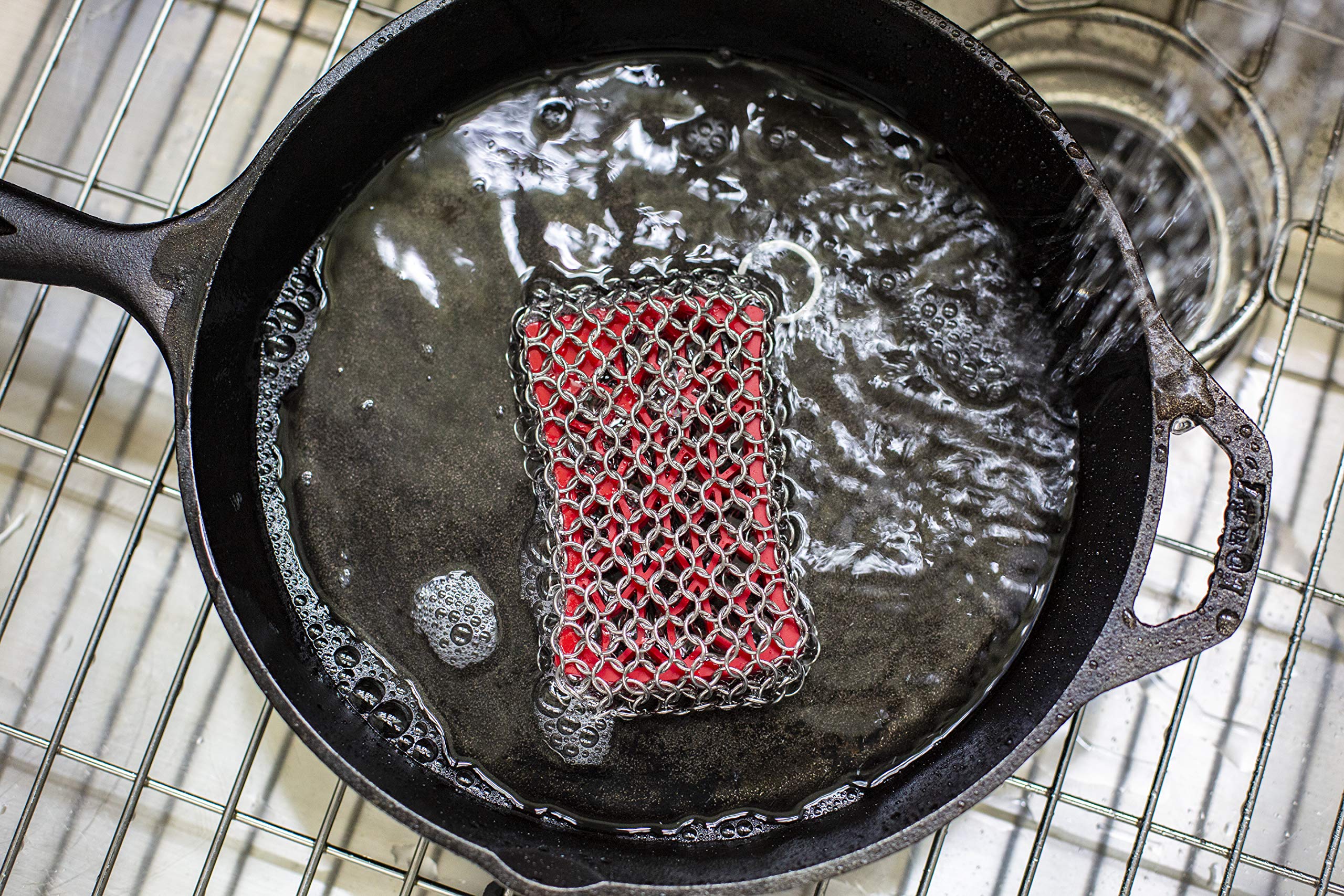 Lodge ACM10R41 Scrubbing pad, One, Red & Silicone Hot Handle Holder - Red Heat Protecting Silicone Handle for Cast Iron Skillets with Keyhole Handle