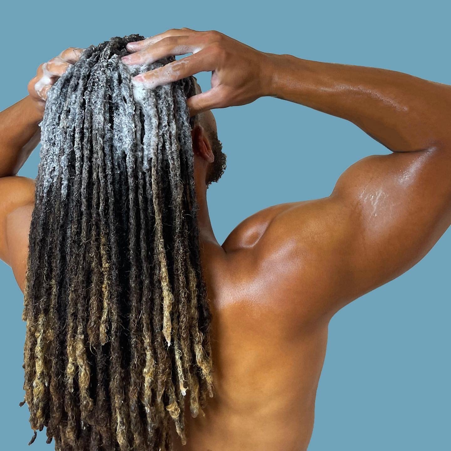 LOCssentials Clarifying Shampoo for Locs β Professional Loc Shampoo for Dreads, Twists, Braids, Interlocks, Microlocs, Faux Locs Crochet Hair β Dreadlock Shampoo with Peppermint and Tea Tree Oils