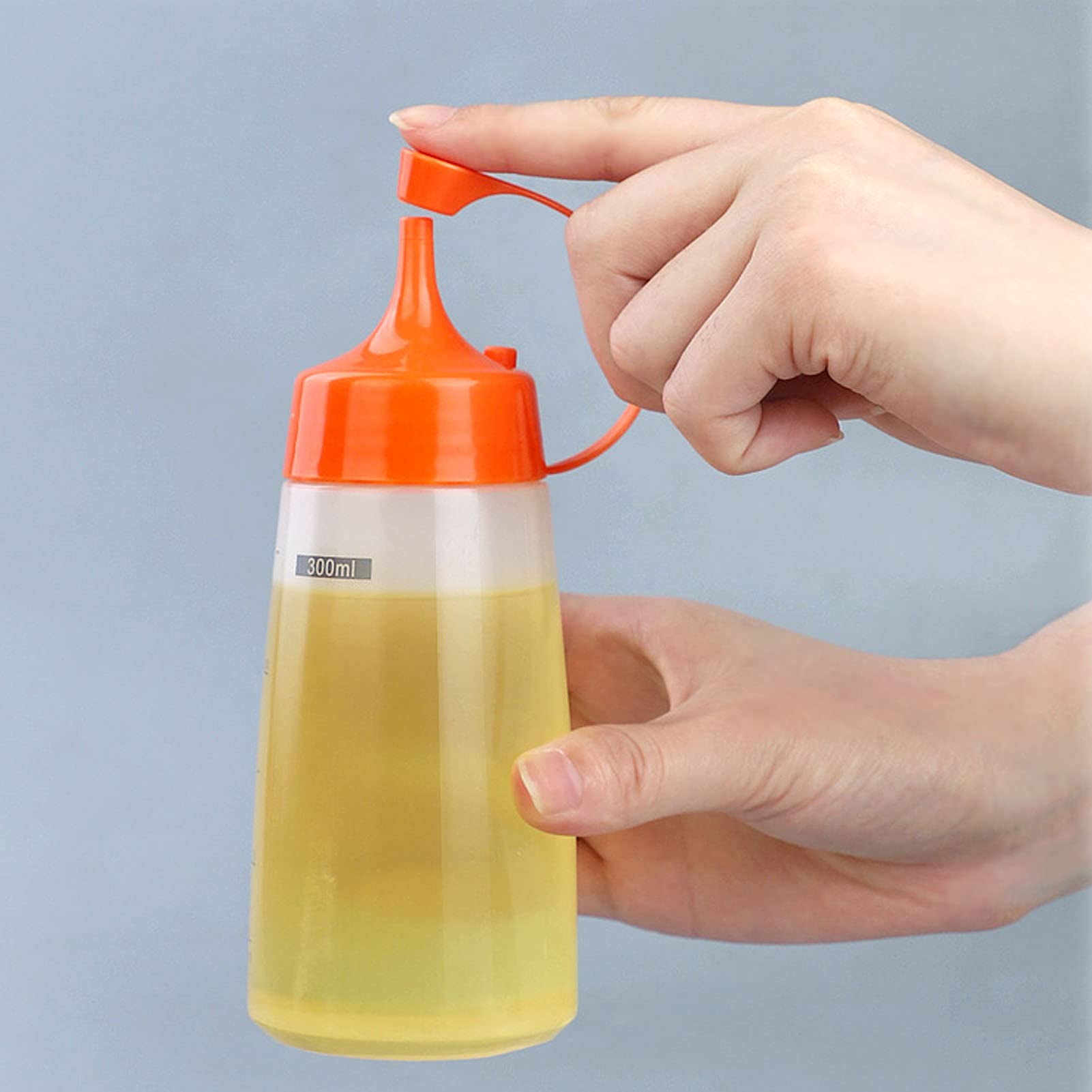 Lpdphanxfkx Condiment Squeeze Bottles, 5 Packs Plastic Condiment Squeeze Bottles Set, Multipurpose Sauces Contains with Tip Cap Size 300ml for Barbecue Ketchup Dressing Syrup Arts Crafts