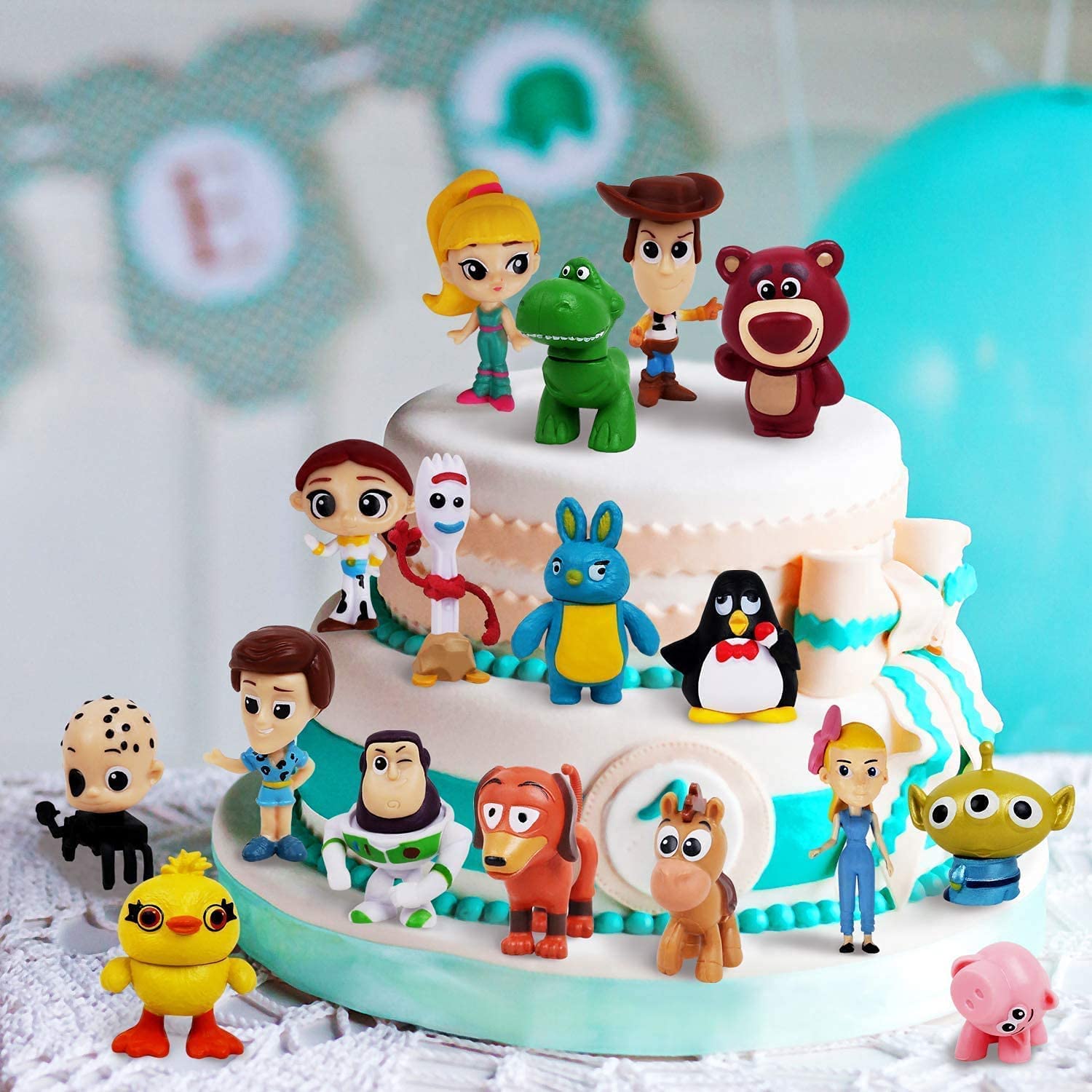 noxozoqm Set Toy Figurines Mini Figures Set Cute Action Figures Birthday Party Cake Decorations (17 Pcs)