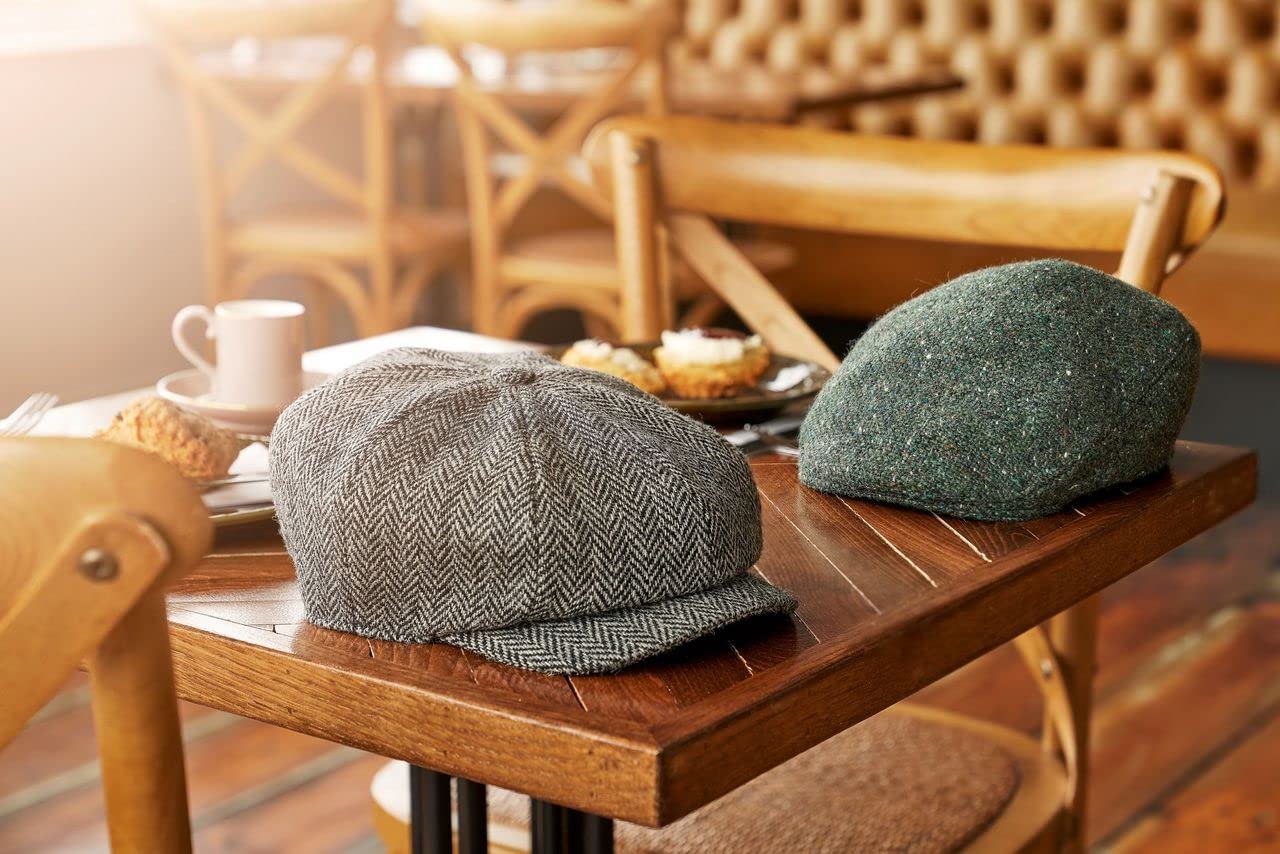 Hanna Hats Traditional Irish Tweed Wool Donegal Touring Cap - Dark Green Fleck Salt & Pepper. Unisex Flat Style Ivy Hat. Sewn Down Peak and Taffeta Lining. 100% Made in Ireland Medium 58-59cm.