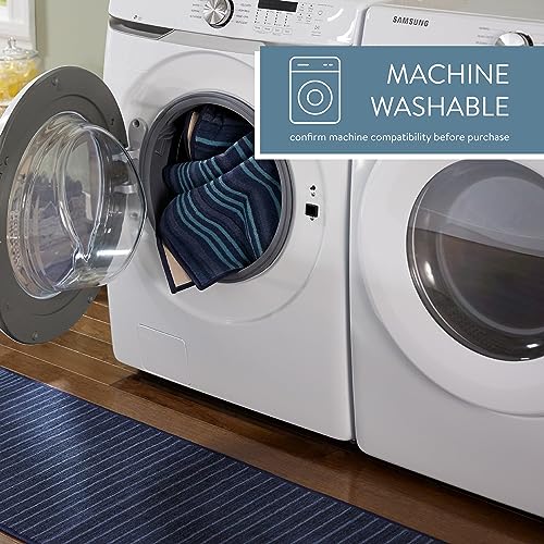 TOWN & COUNTRY BASICS Layne Modern Stripe Everwash™ Washable Area Rug with Non-Slip Backing, Pet Friendly Rug, Navy Blue/Blue, 20"x35"