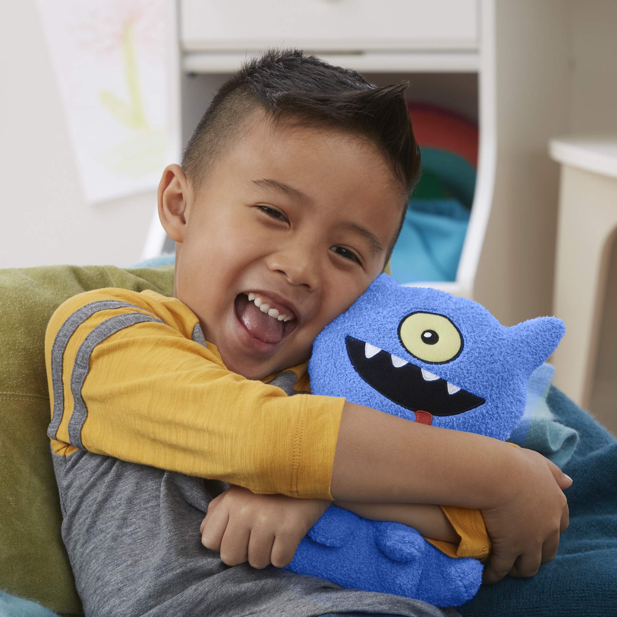 Hasbro Toys Uglydolls Feature Sounds Ugly Dog, Stuffed Plush Toy That Talks, 9.5" Tall