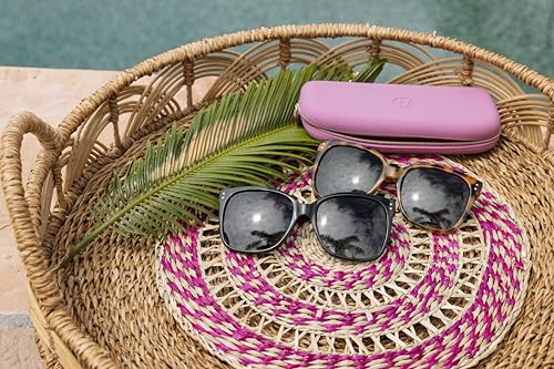 Peepers by PeeperSpecs Women's Poolside Polarized Sunglasses Square, Black, No Correction