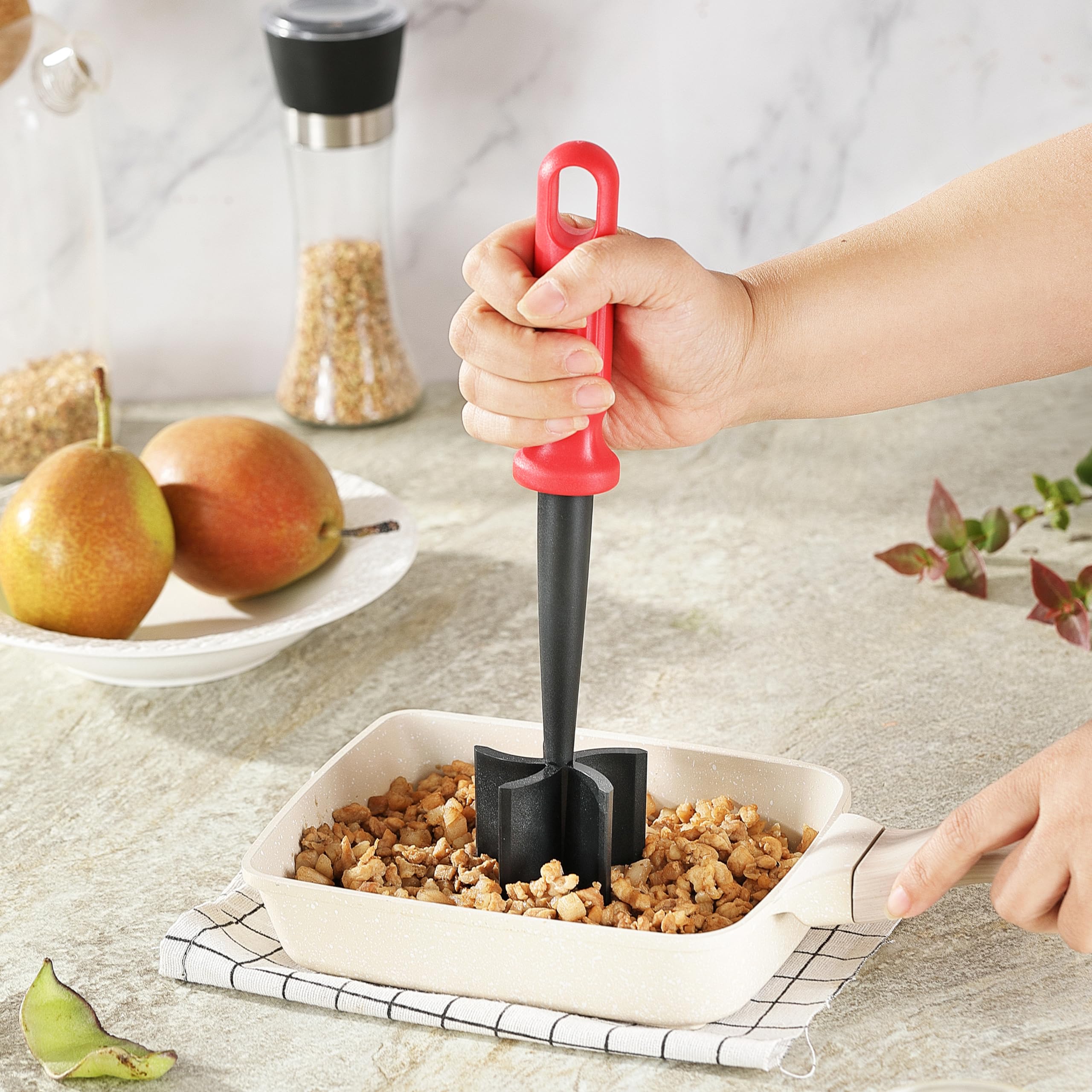 Meat Chopper, MONGSEW Heat Resistant Masher and Smasher for Meat and Hamburger, Ground Beef Smasher, Nylon Meat Spatula Chopper, Mix and Chop Kitchen Tool (Unique Double Colors)