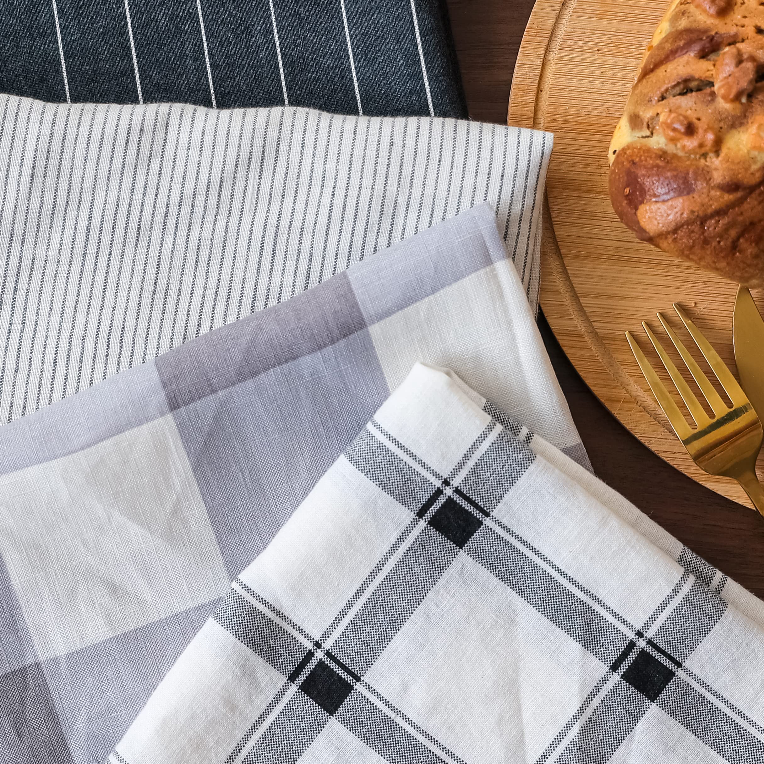 linendo 100% Linen Kitchen Towels 20 x 30 inch Gray/White Buffalo Check - Set of 2 Pack, Natural Flax Washable Tea Towels, Highly Absorbent Dish Towels, Super Soft Multi-Purpose Hand Towels