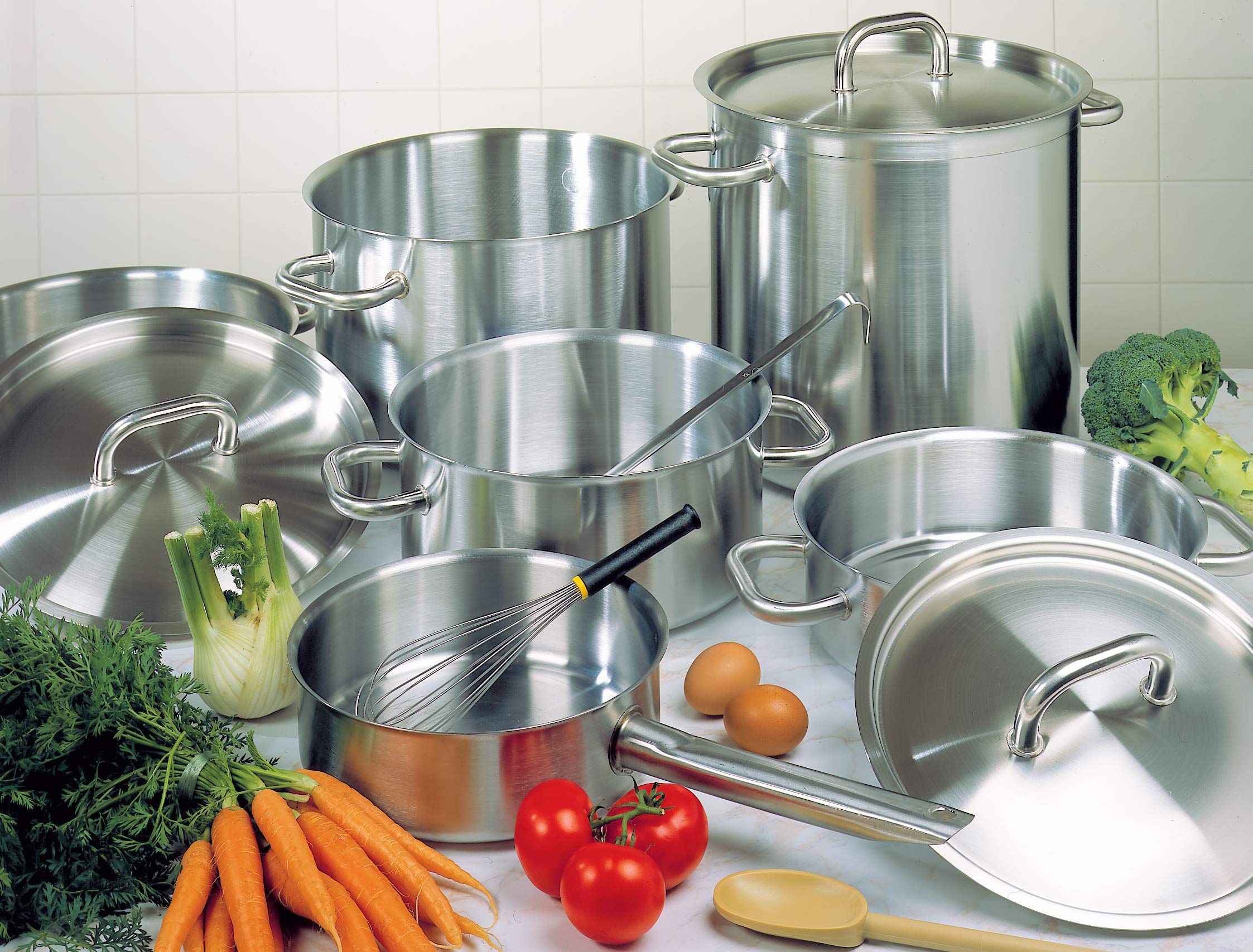 Matfer Bourgeat 675024 "Performance" Fry Pan, 9 1/2-Inch