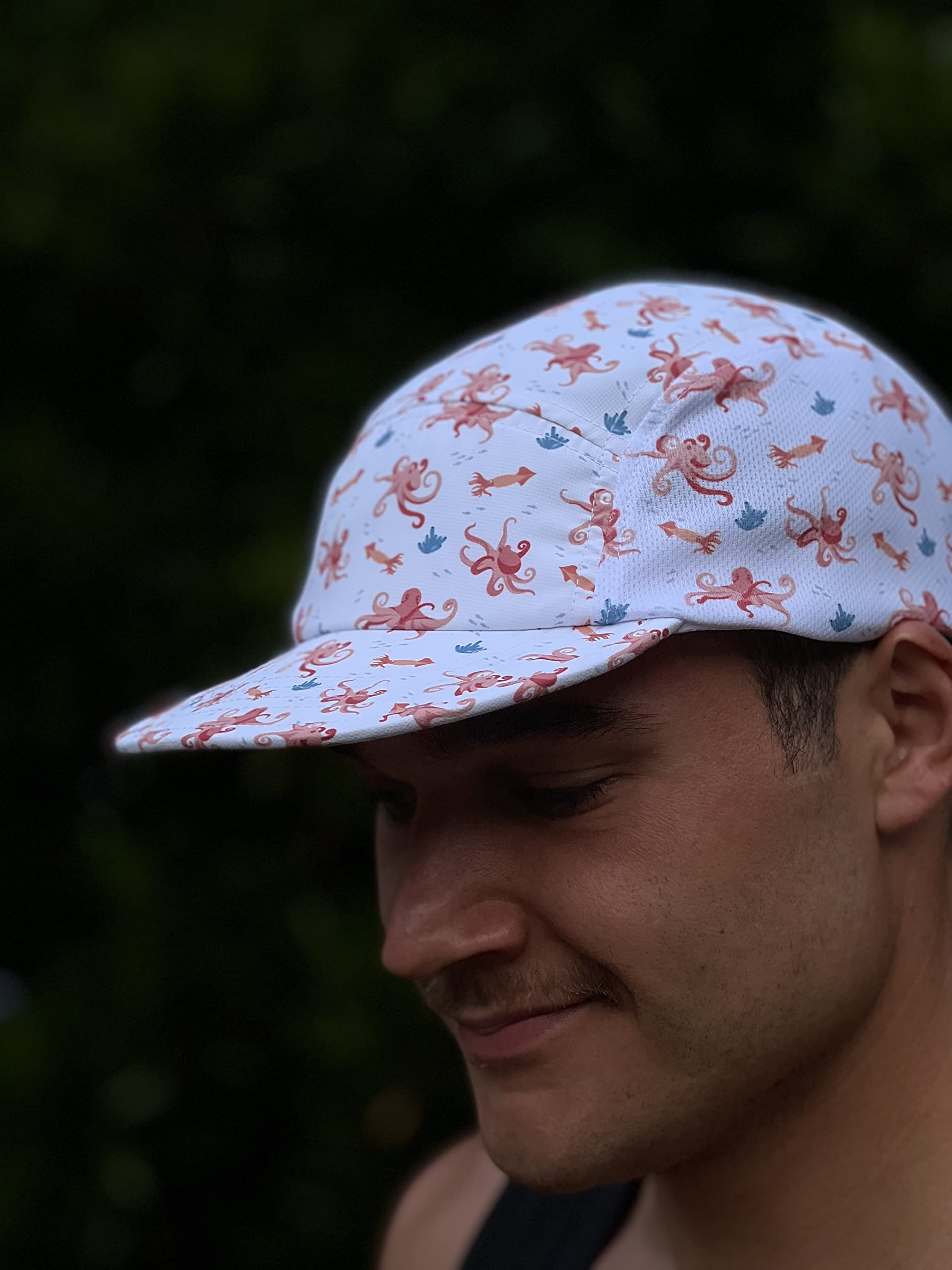 Men's and Women's 5 Panel Hat, Washable & Packable Running Hat (Big Quad Cephalopod: White)