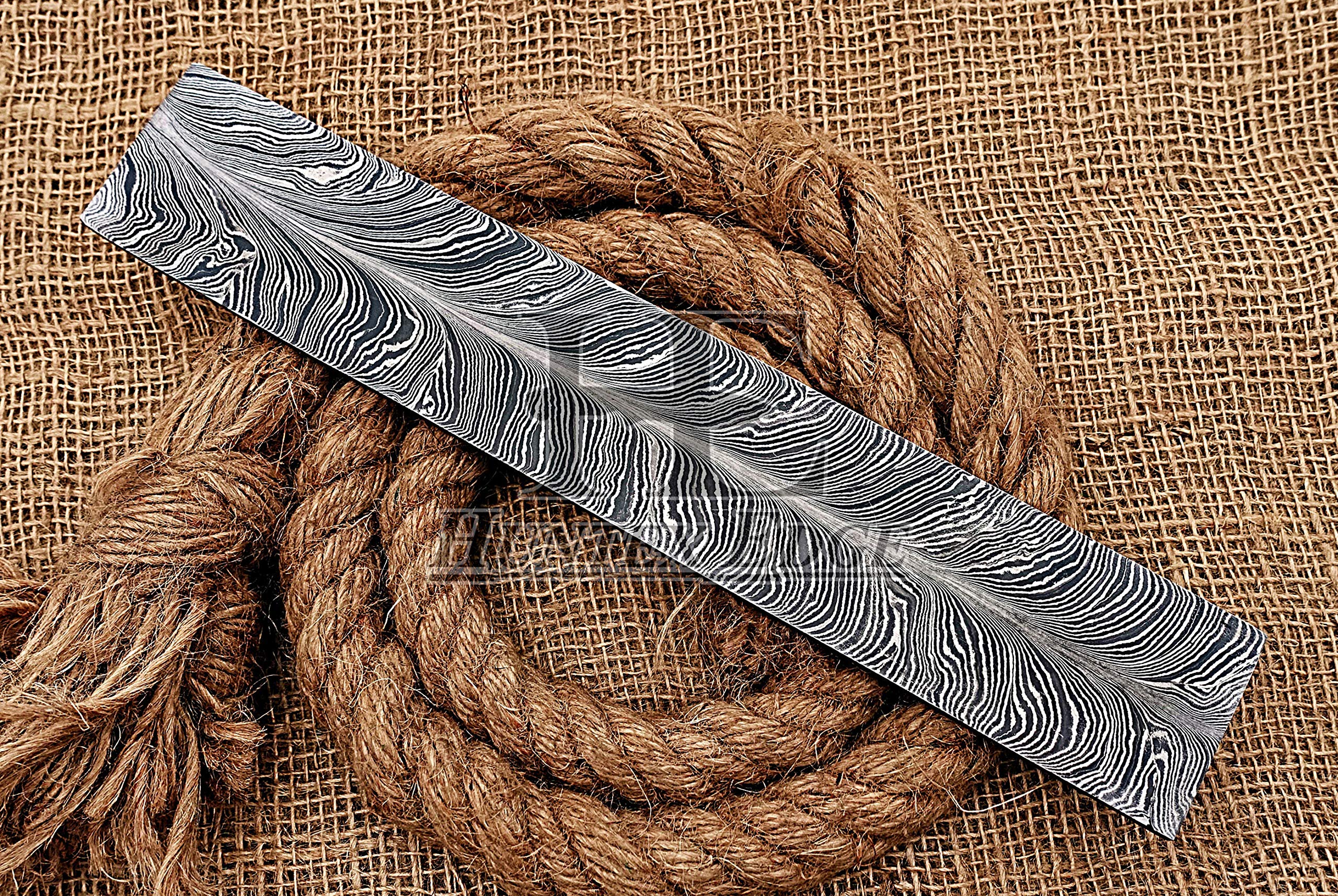 HUNTEX Newly Designed Gorgeous Custom Hand-Forged Feather Pattern Damascus Steel 12 x 2 Inch Long 256 Layers Untempered DIY Blank Blade Billet Strip for Knife Making
