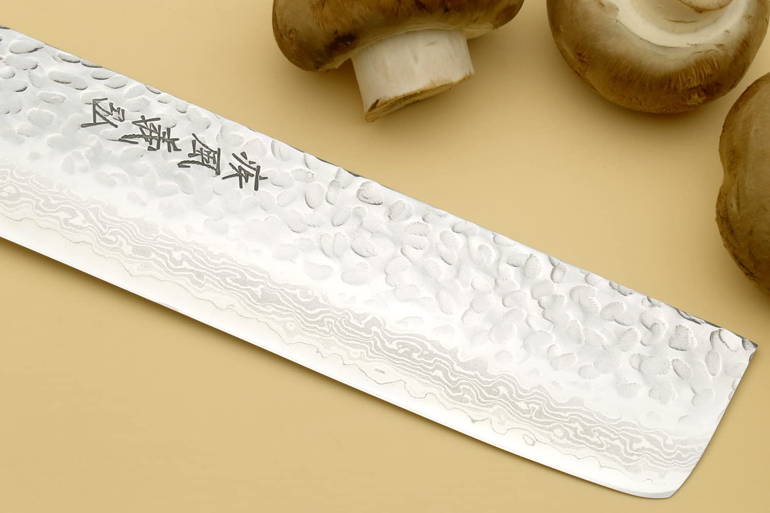 Yoshihiro VG10 16 Layer Hammered Damascus Stainless Steel Nakiri Vegetable Knife 6.5'' (165mm)