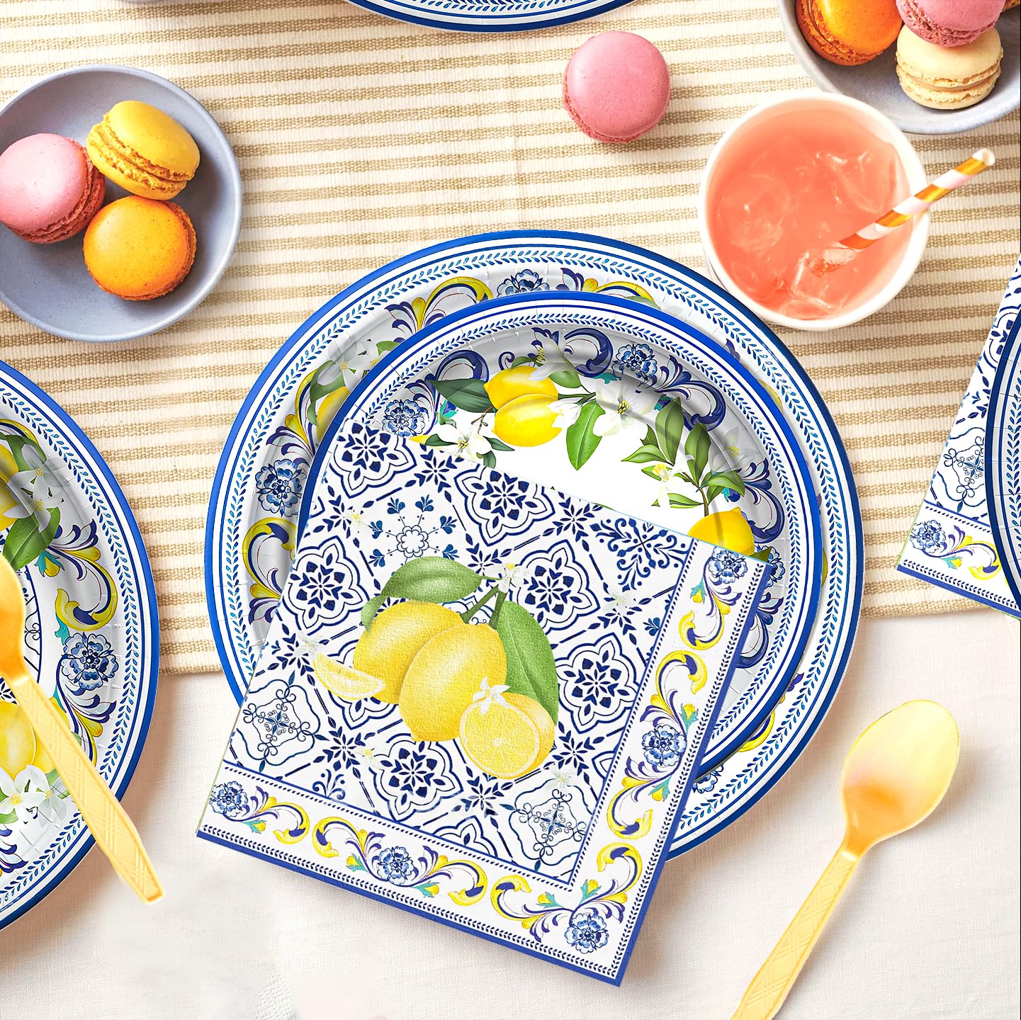 Owelleny Lemon Bridal Shower Decorations Tableware - She Found Her Main Squeeze Bridal Shower Party Supplies, Paper Plate, Napkin, Cup, Disposable Cutlery, Lemon Party Decorations Supplies | Server 24