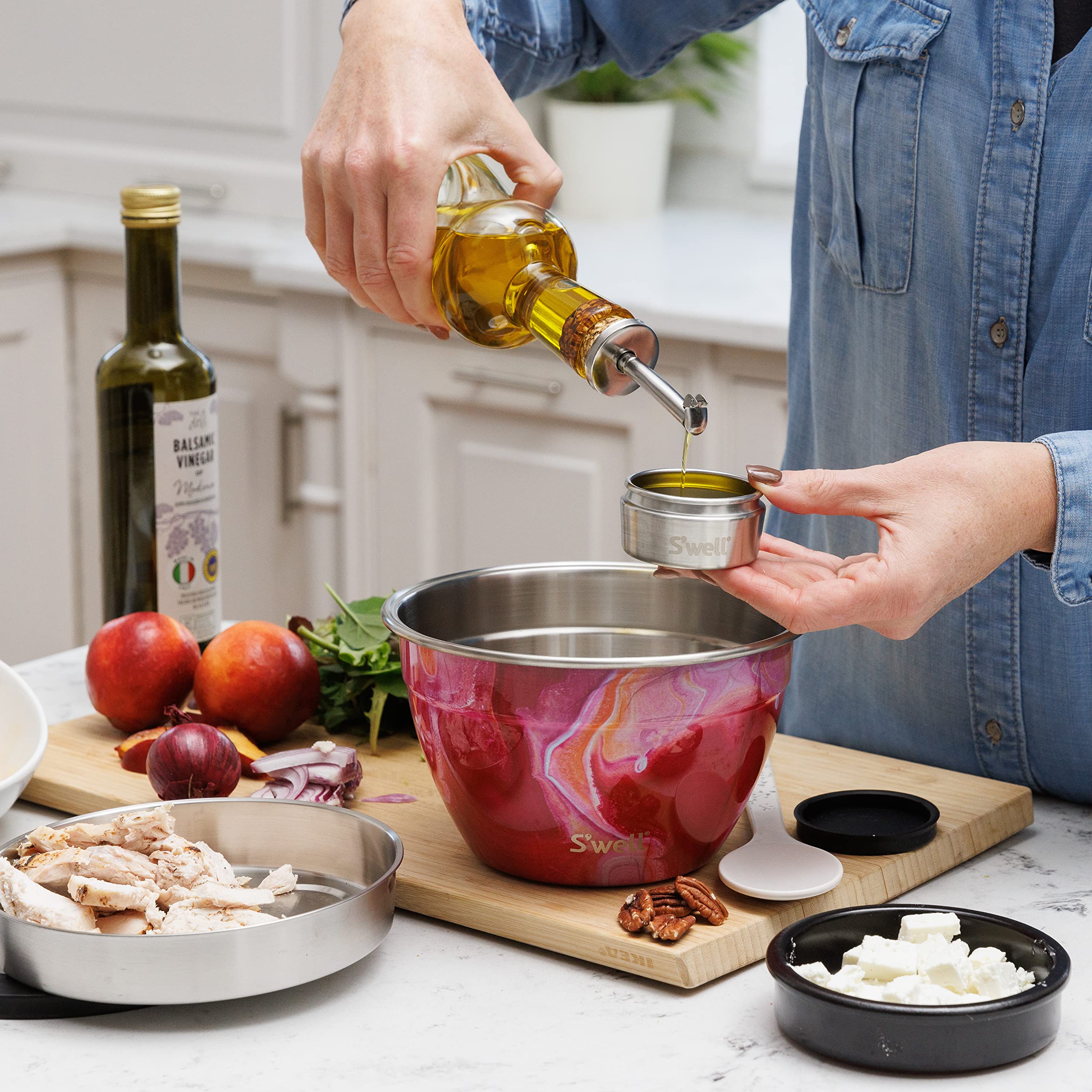 lifetime brands europe limited S'well Salad Bowl Kit, Rose Agate, 1.9L - Salad Lunch Box with Condiment Container and Removable Tray - Leak-Proof and Dishwasher Safe