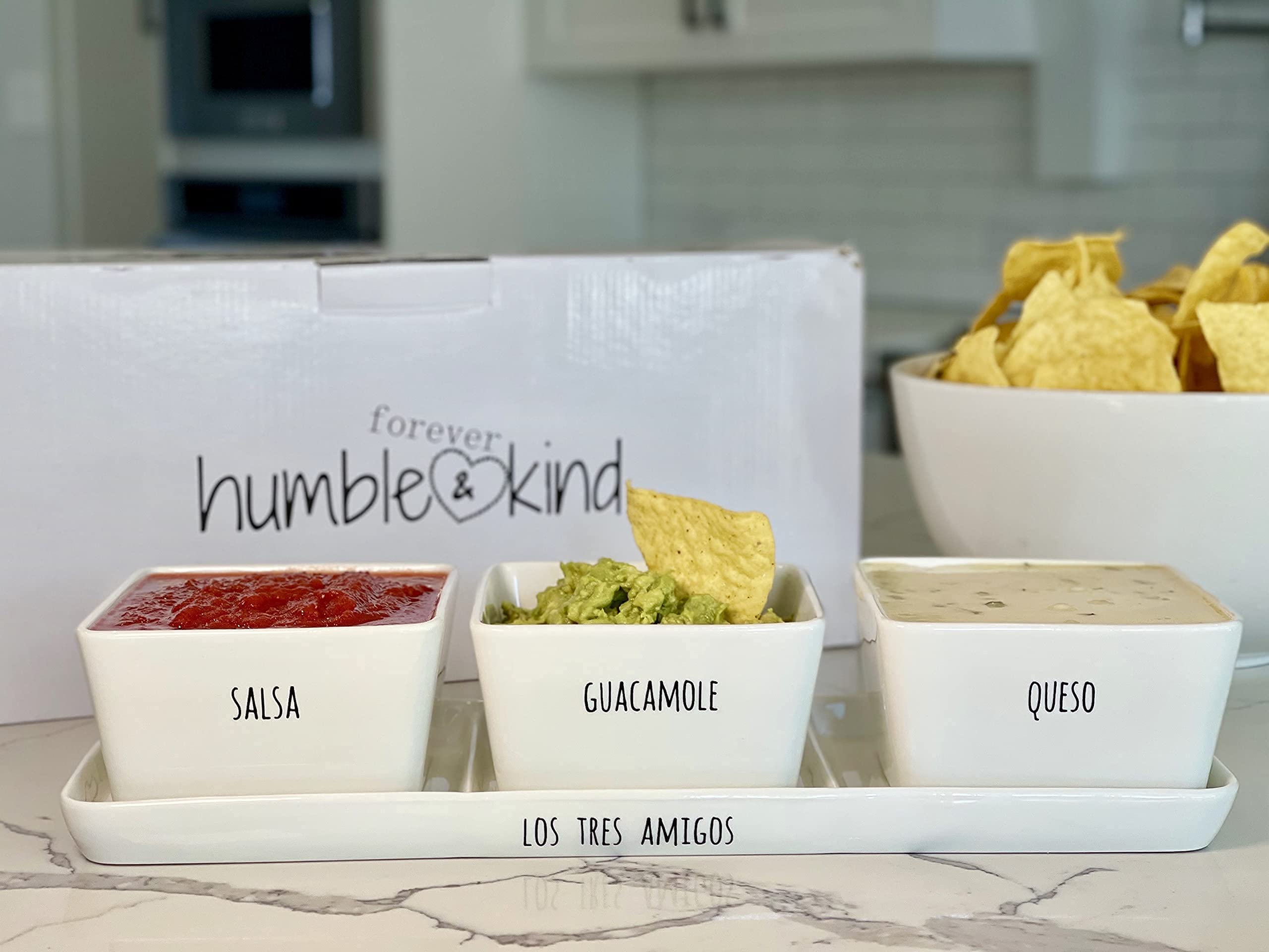 Los Tres Amigos-Chip and Dip Server