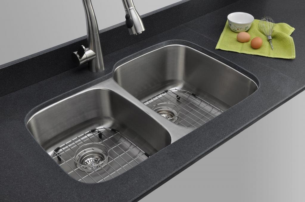 Wells CMU3221-79-16-1 Craftsmen Series Kitchen Sink Package, 32" 40/60, Brushed Matte Finish